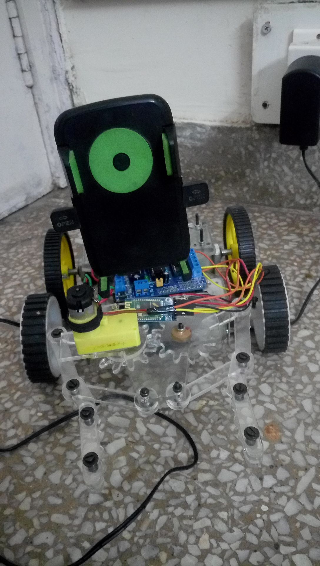 Arduino Robot : 4 Steps (with Pictures) - Instructables