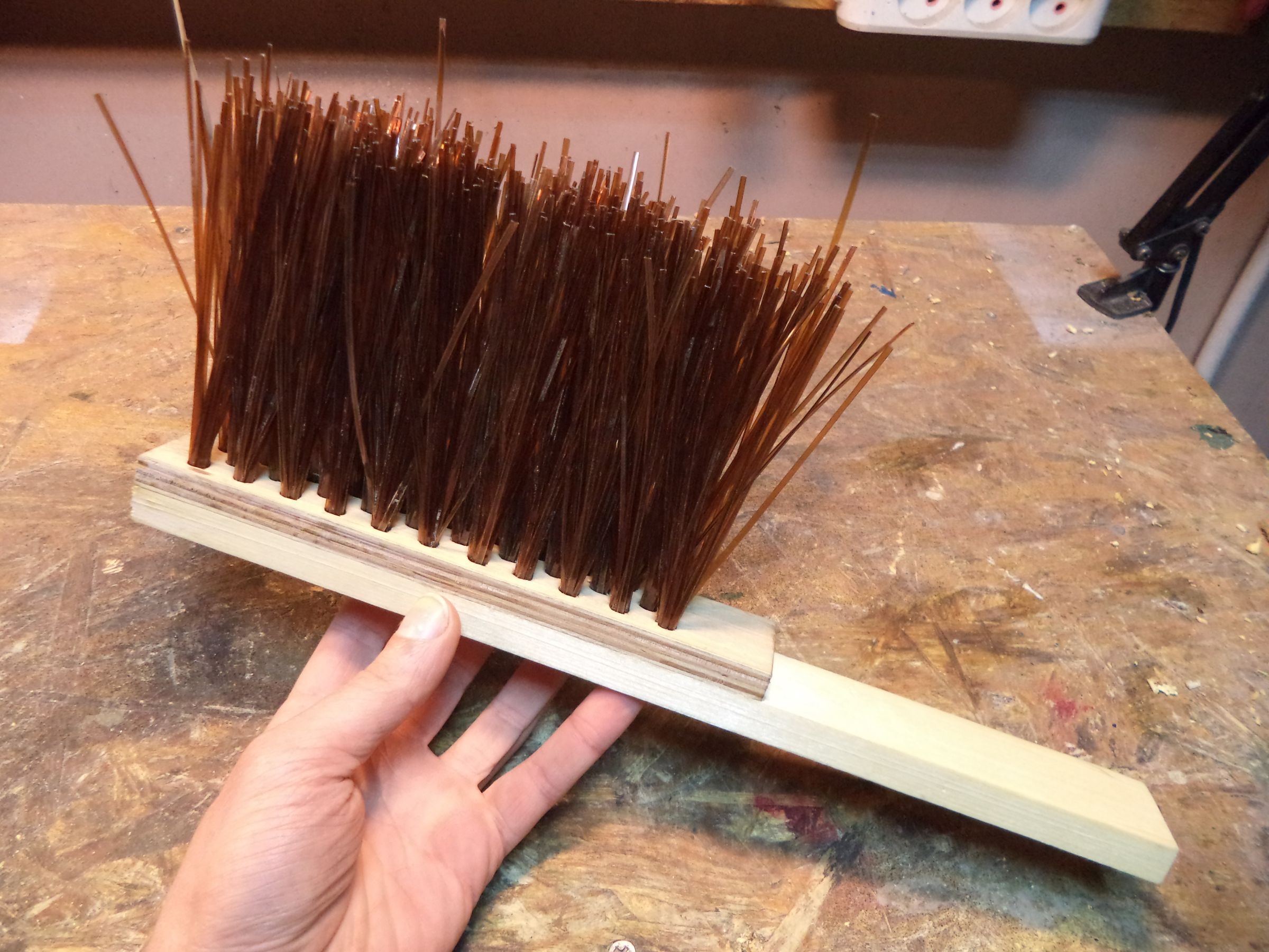 Advanced Brush From Plastic Bottles : 16 Steps (with Pictures ...