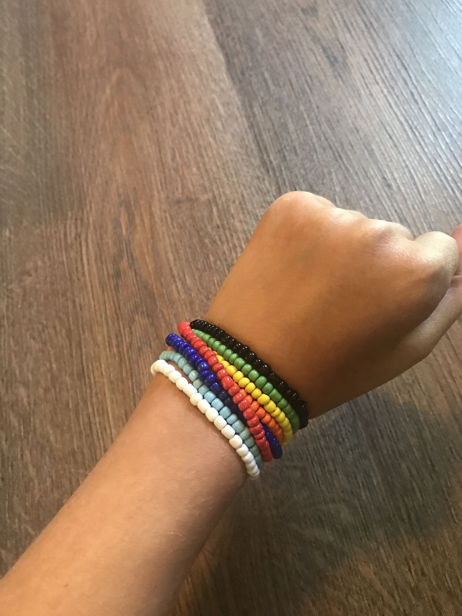 How to Make a Multi-color Wrap Bracelet : 6 Steps - Instructables