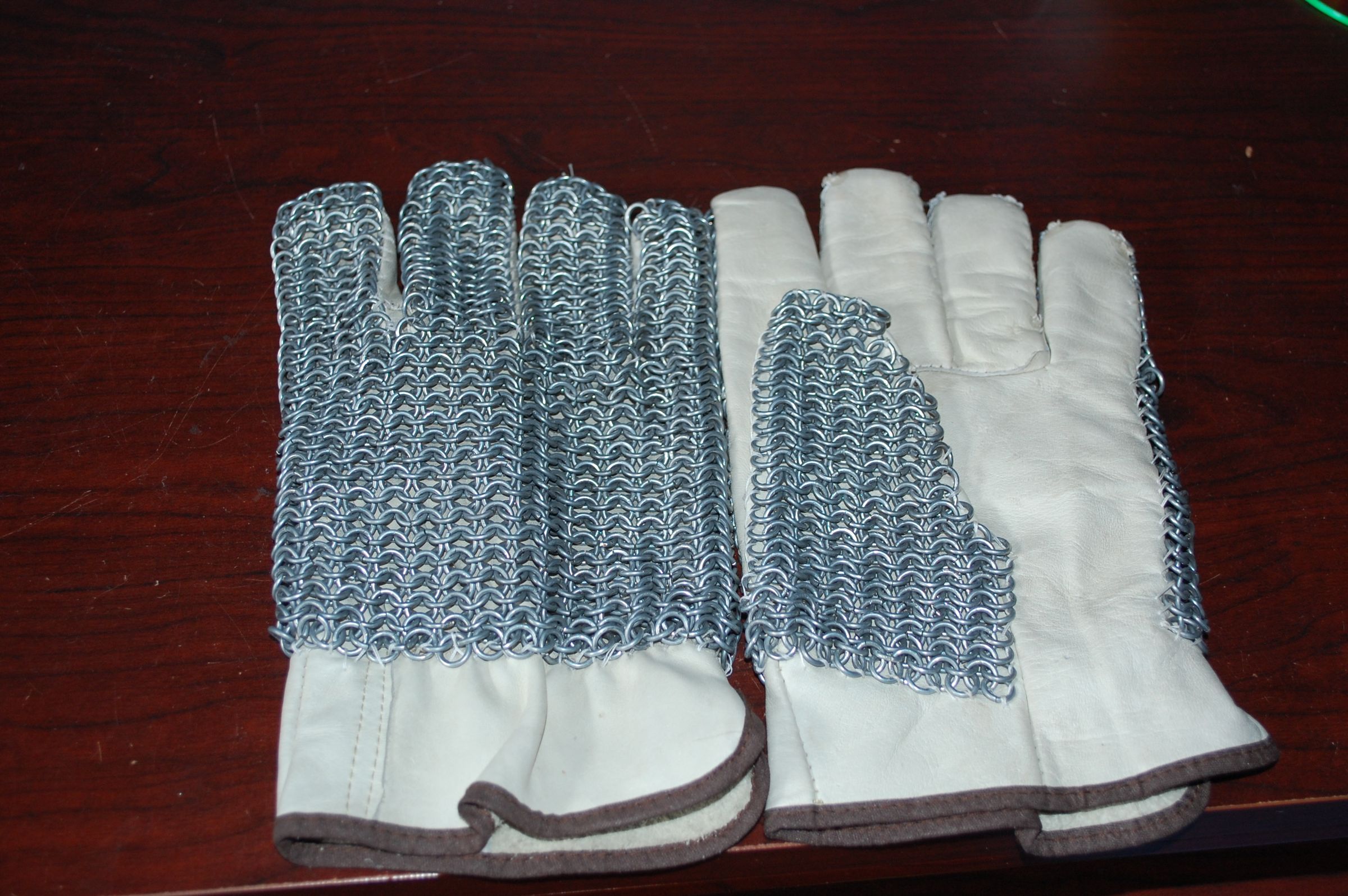 How to Make a Chainmail Glove : 3 Steps (with Pictures) - Instructables