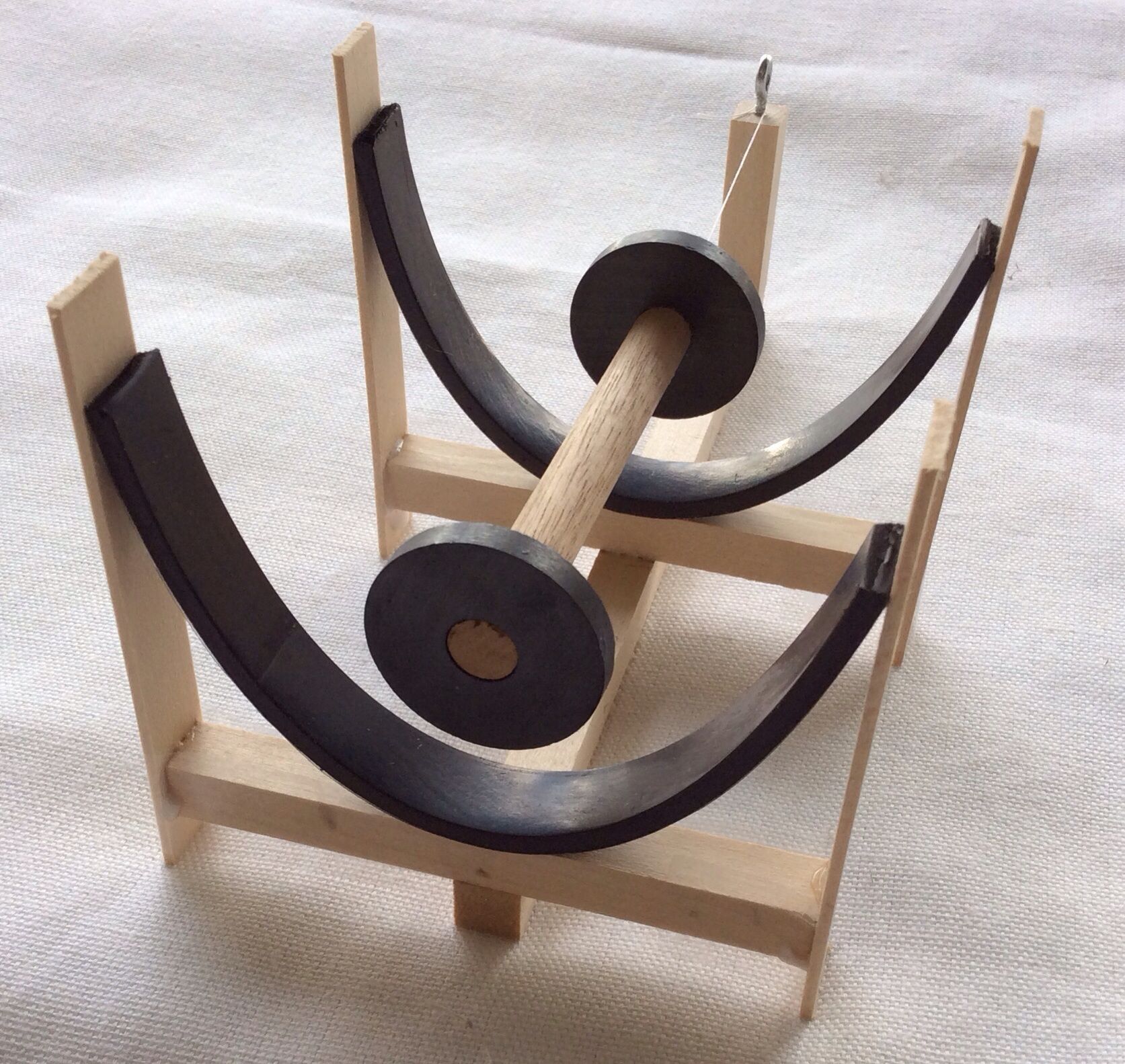 Magneeto Floating Wheels (from ScienceKitShop.com) : 11 Steps ...