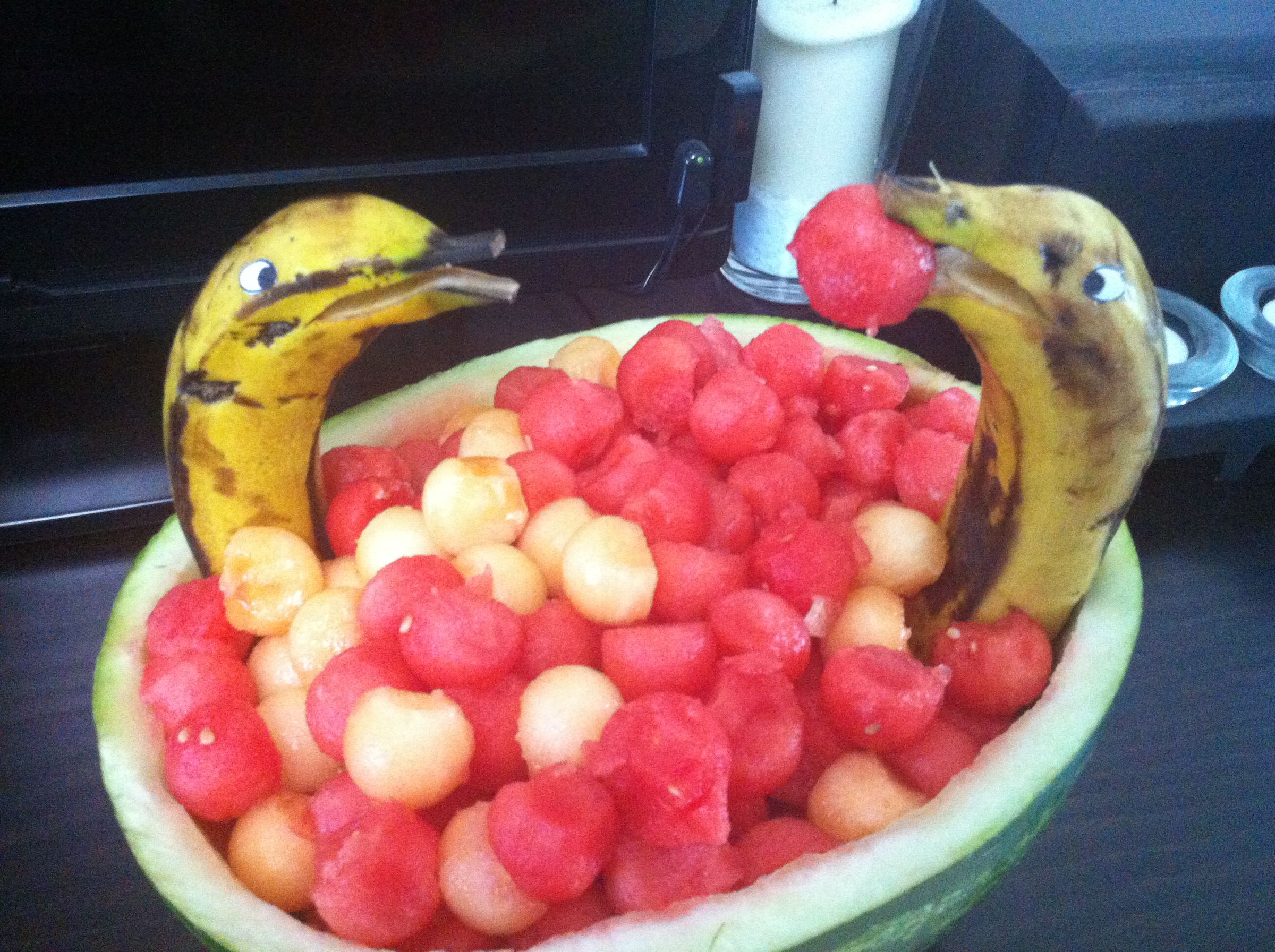 Decorated Dessert - Dolphins Swimming in the Melons and Watermelons : 5 ...