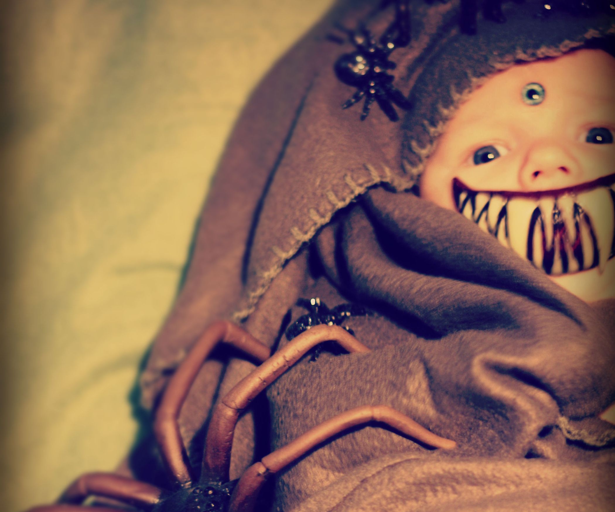 Demon Baby Pacifier Mouth : 5 Steps (with Pictures) - Instructables