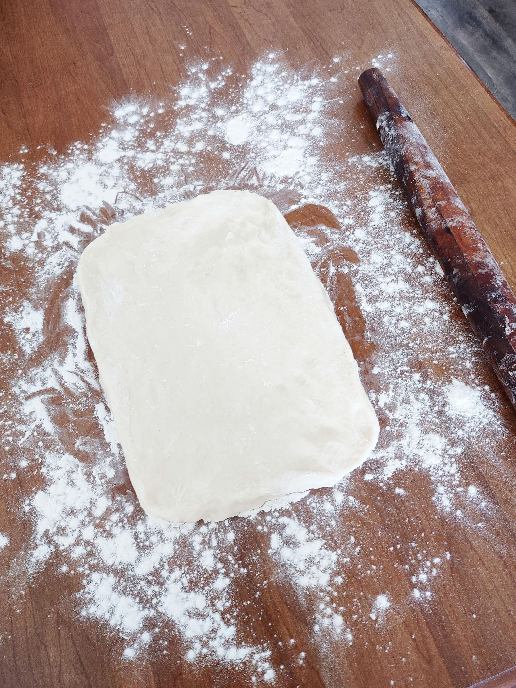 Blueberry Crumble Cinnamon Roll : 12 Steps (with Pictures) - Instructables