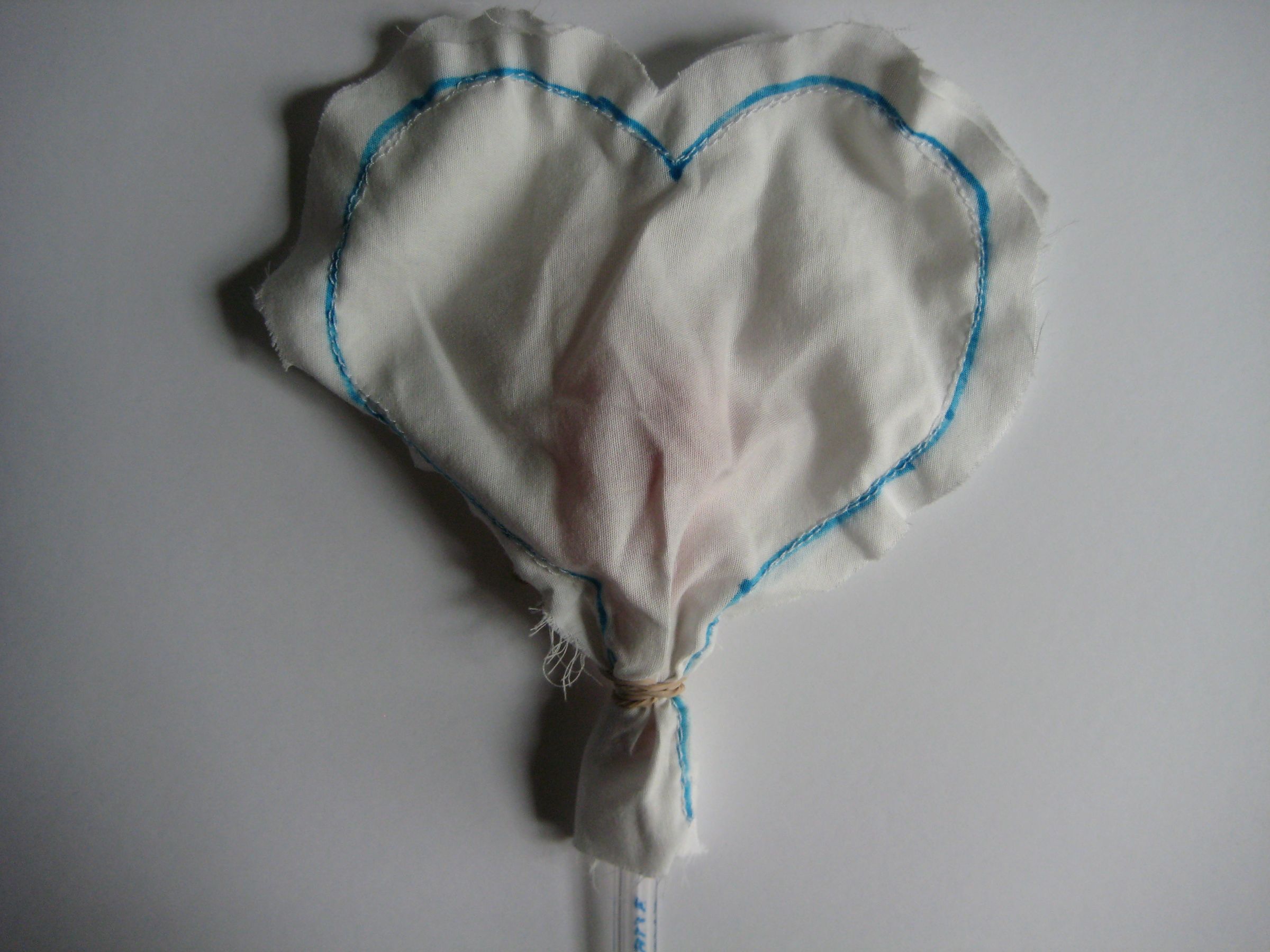 How to Make an Inflatable Heart : 14 Steps - Instructables