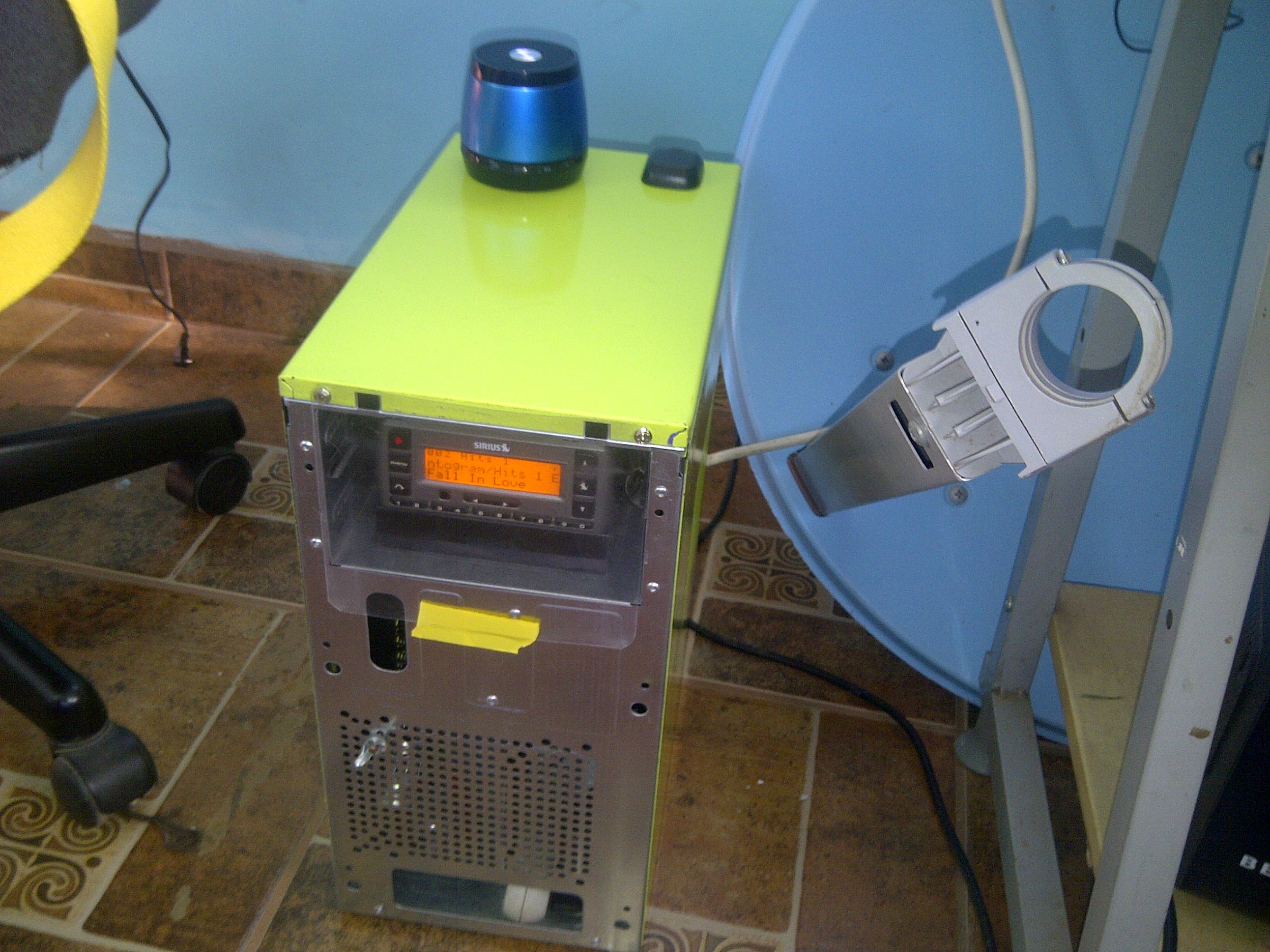 Portable Workspace : 7 Steps - Instructables