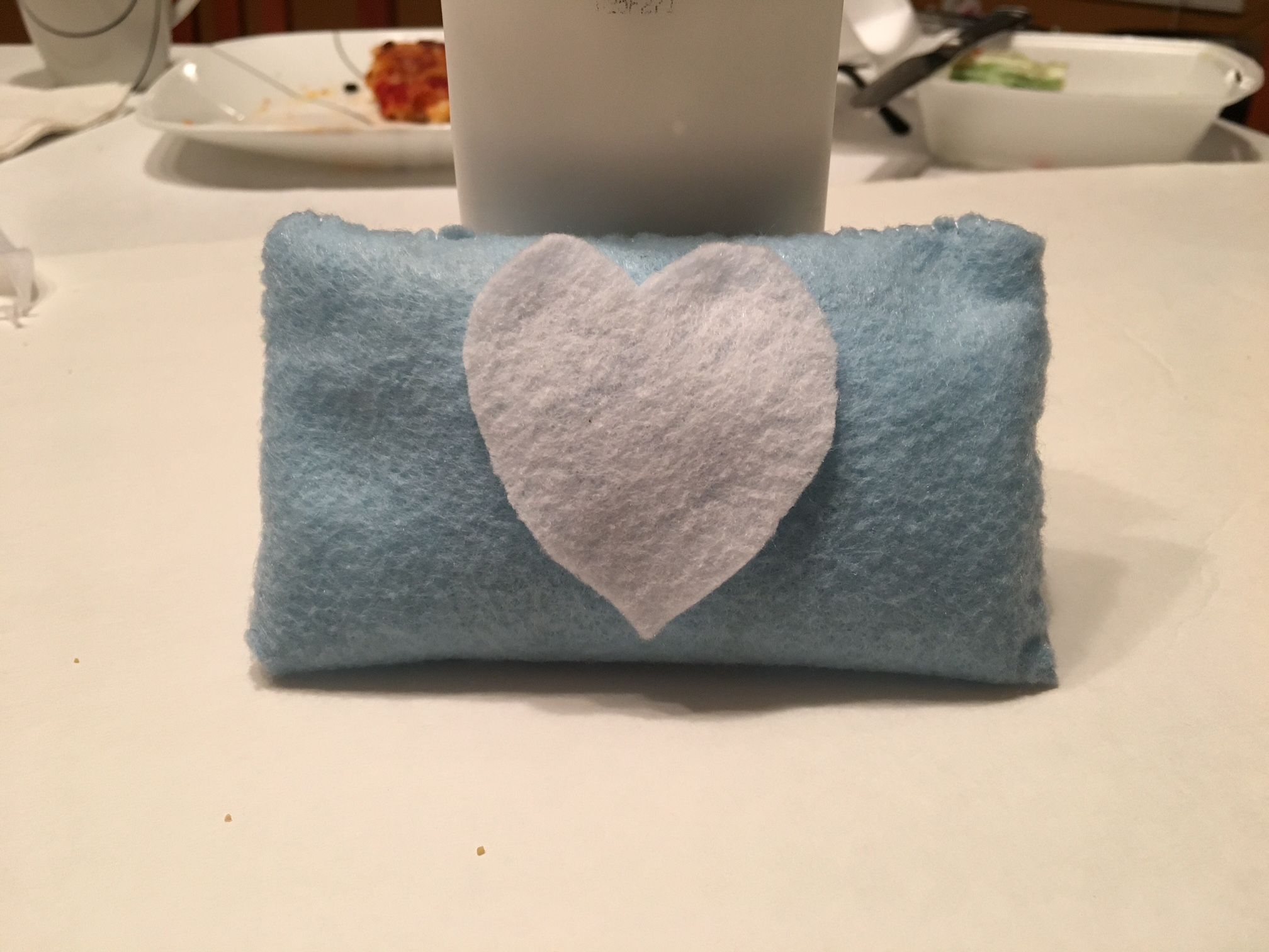 Mini Decorative Pillow Out of Felt : 6 Steps (with Pictures ...