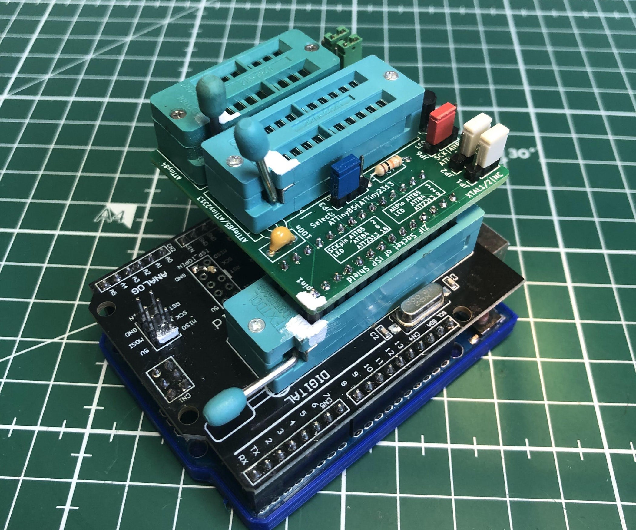 Avr Isp Shield Adapterboard For Attiny Chips 4 Steps Instructables