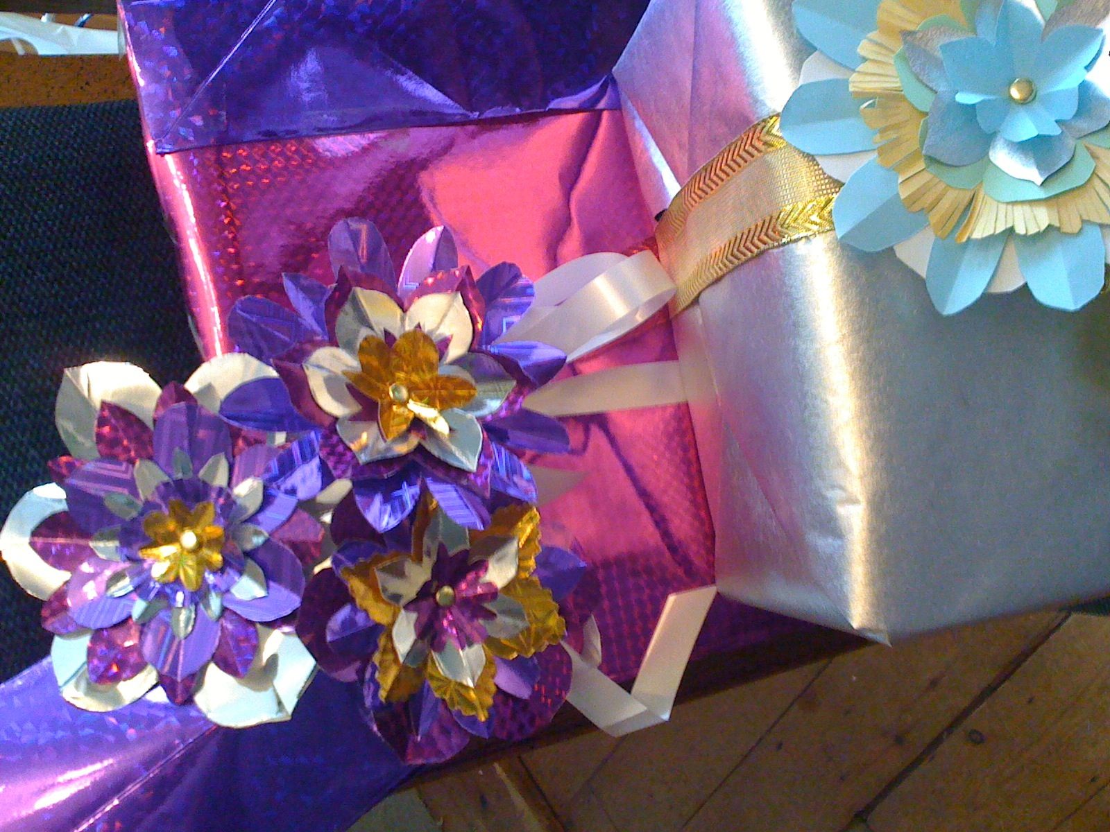 Pretty Paper Package Posies : 11 Steps - Instructables