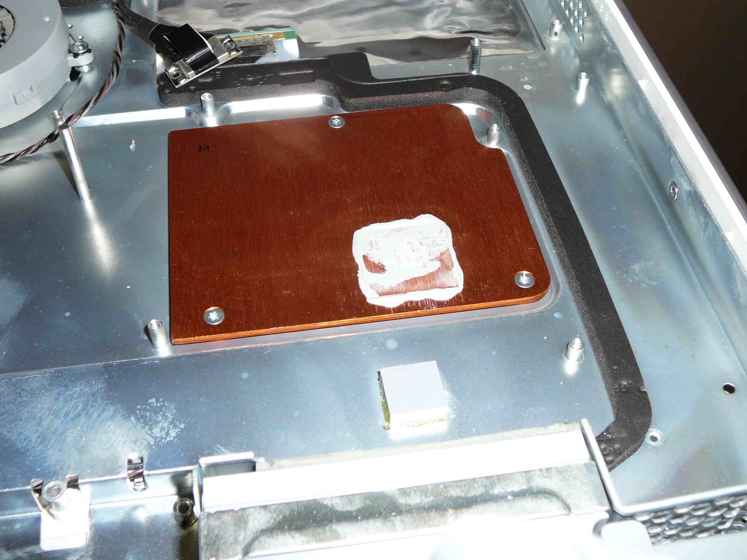 Imac G5 DIY Capacitors Repair : 9 Steps (with Pictures) - Instructables