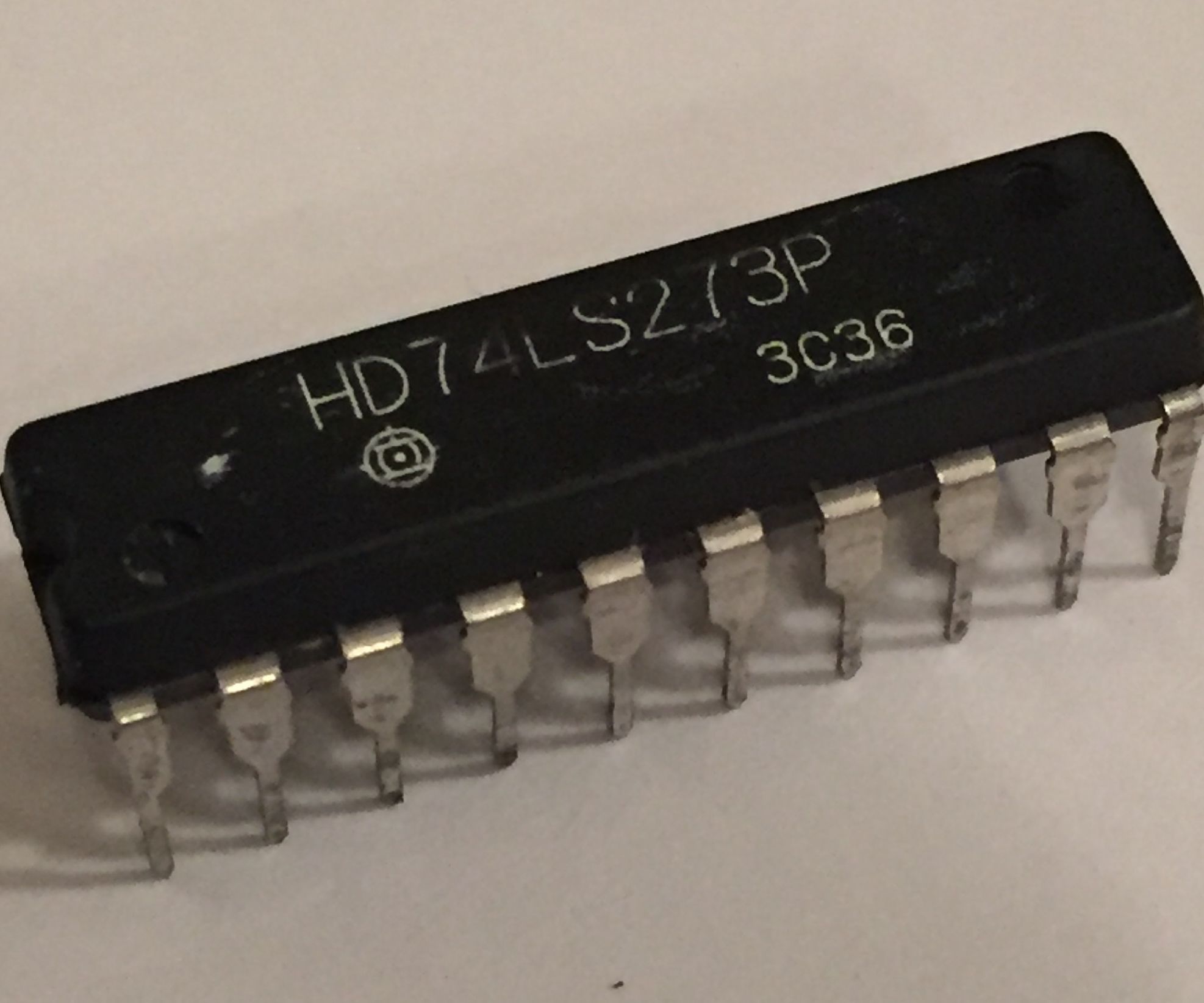 Understanding 74LS273 Octal D Flip-Flop IC : 5 Steps - Instructables