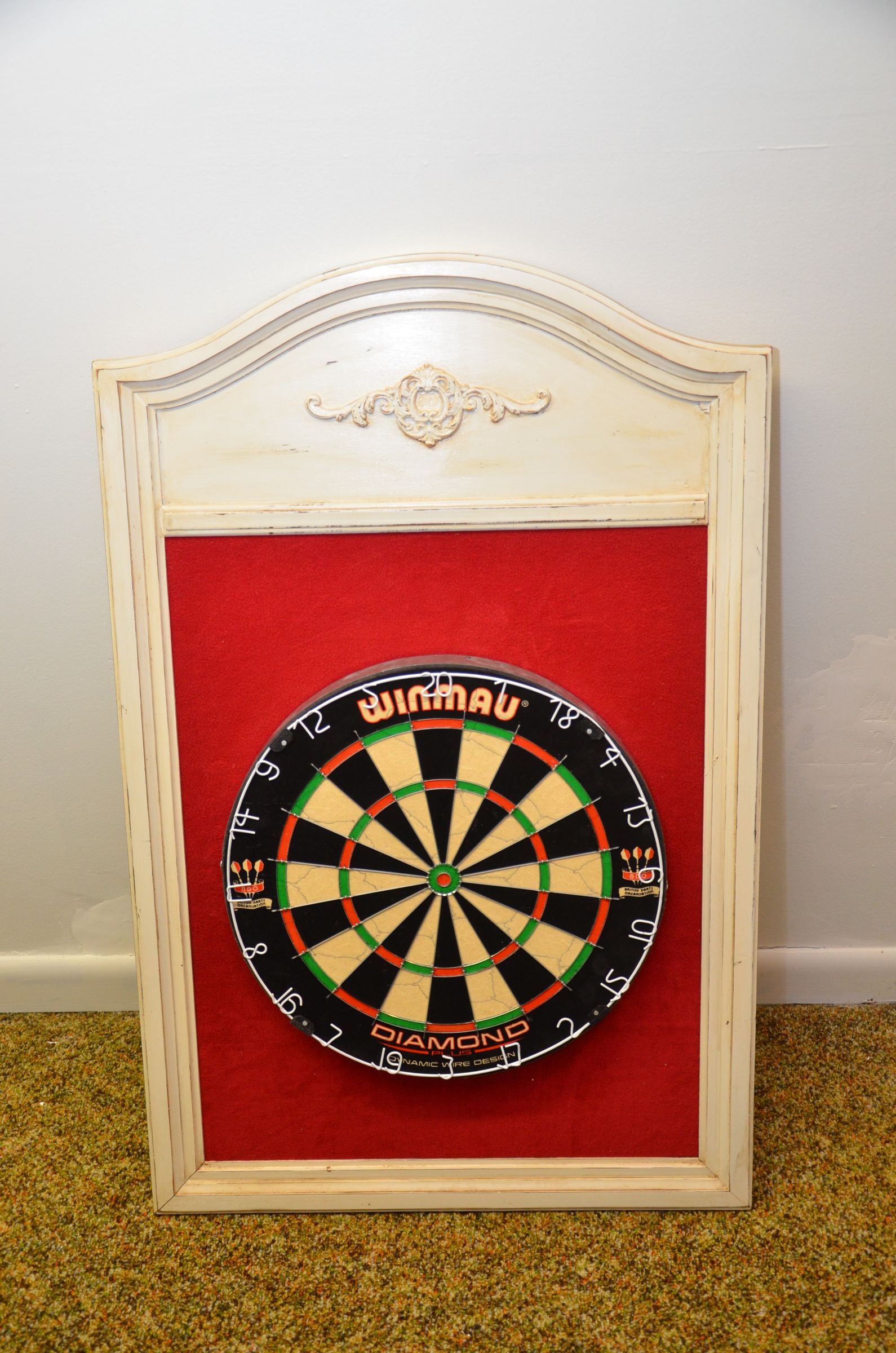Stylish Dart Board Frame : 10 Steps (with Pictures) - Instructables