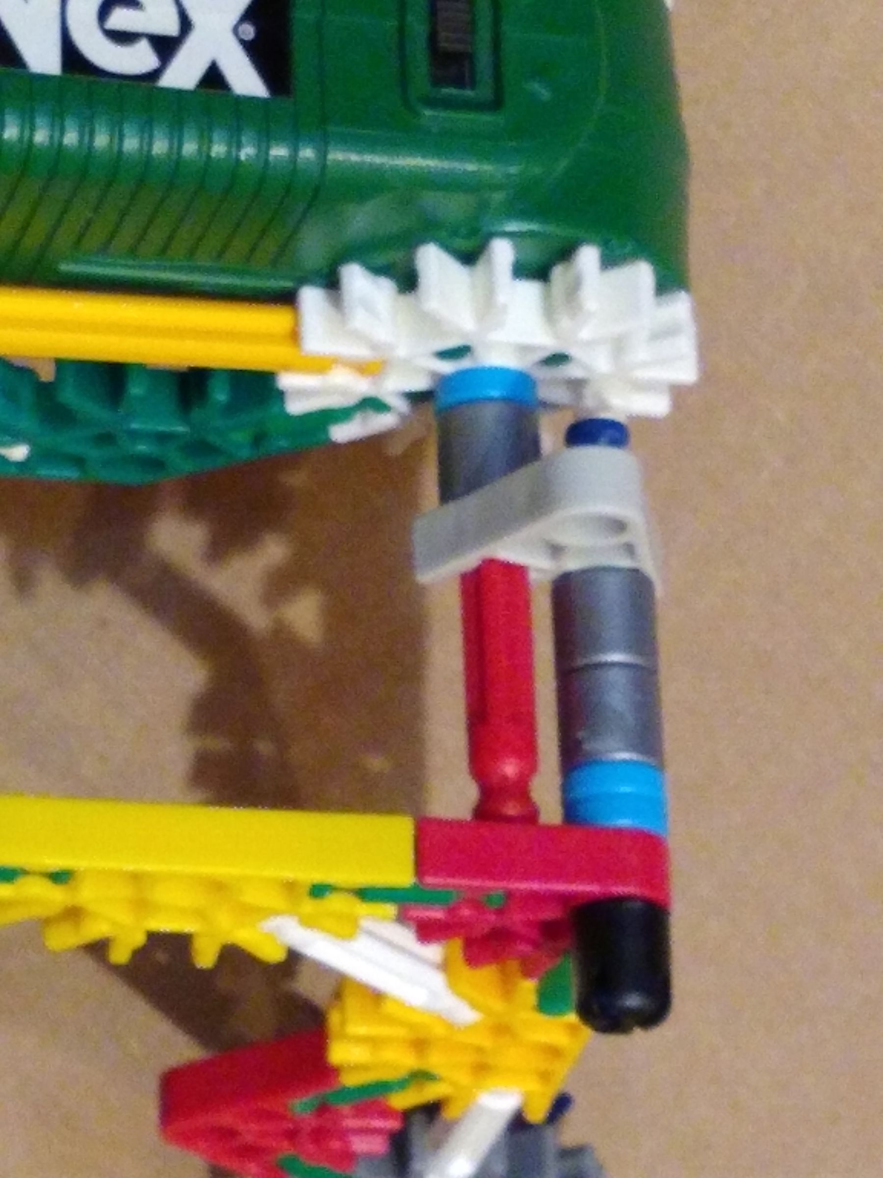 K'nex Walking Robot Creature Component : 7 Steps - Instructables