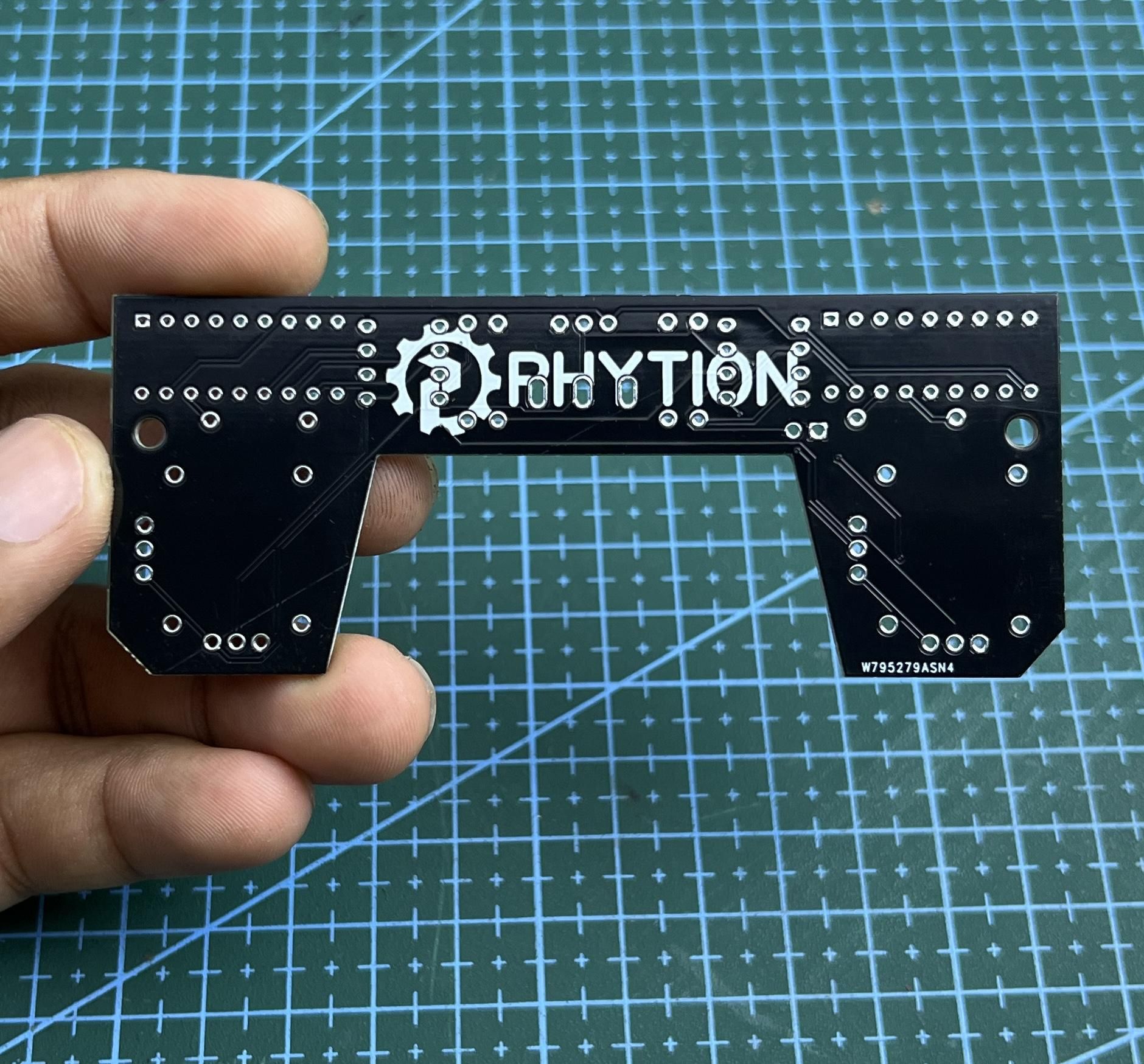 4x2 Channel Remote Controller | RC Transmitter and Receiver : 14 Steps ...