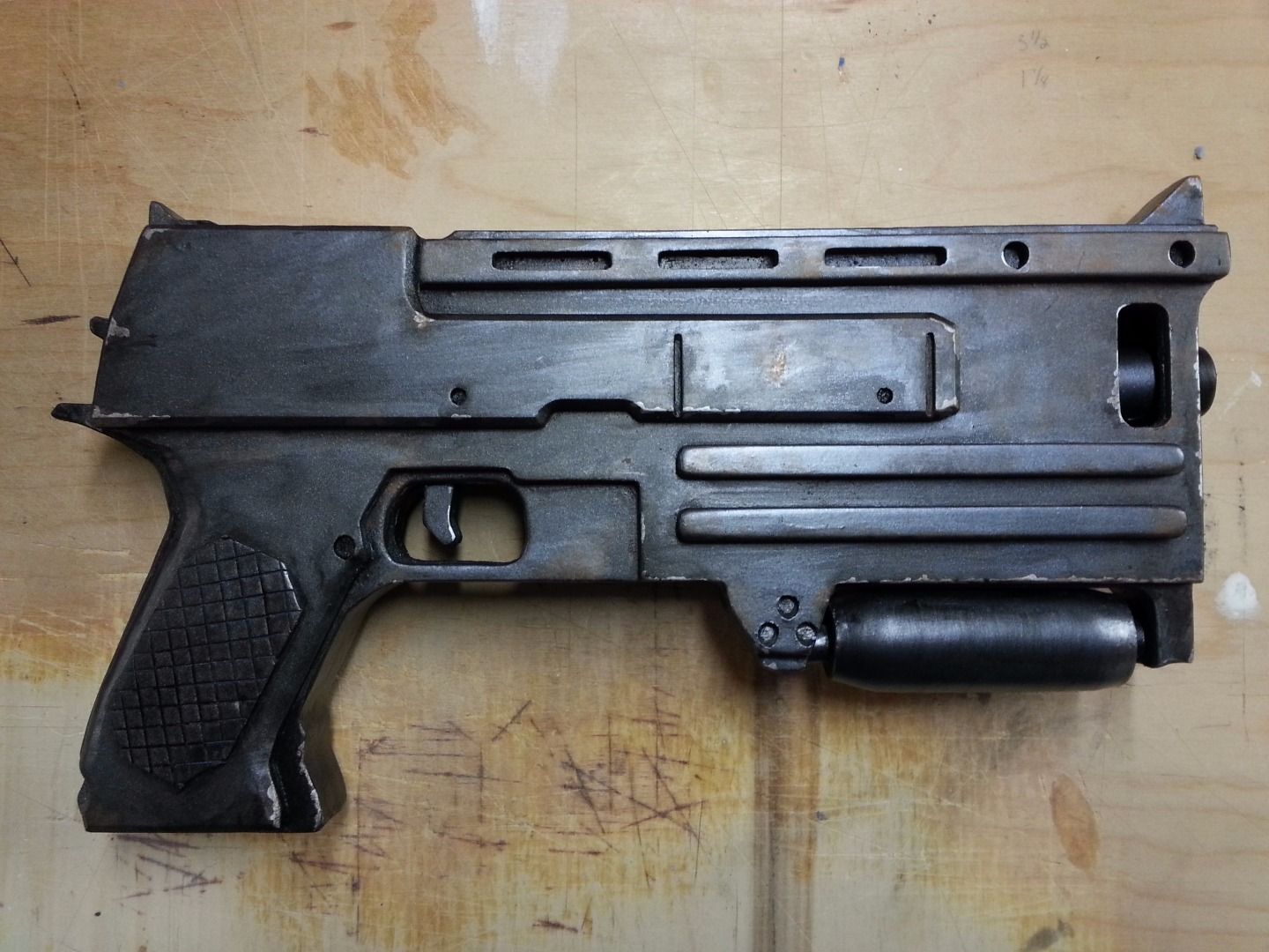 Crysis Typhoon Minigun Prop : 9 Steps (with Pictures) - Instructables