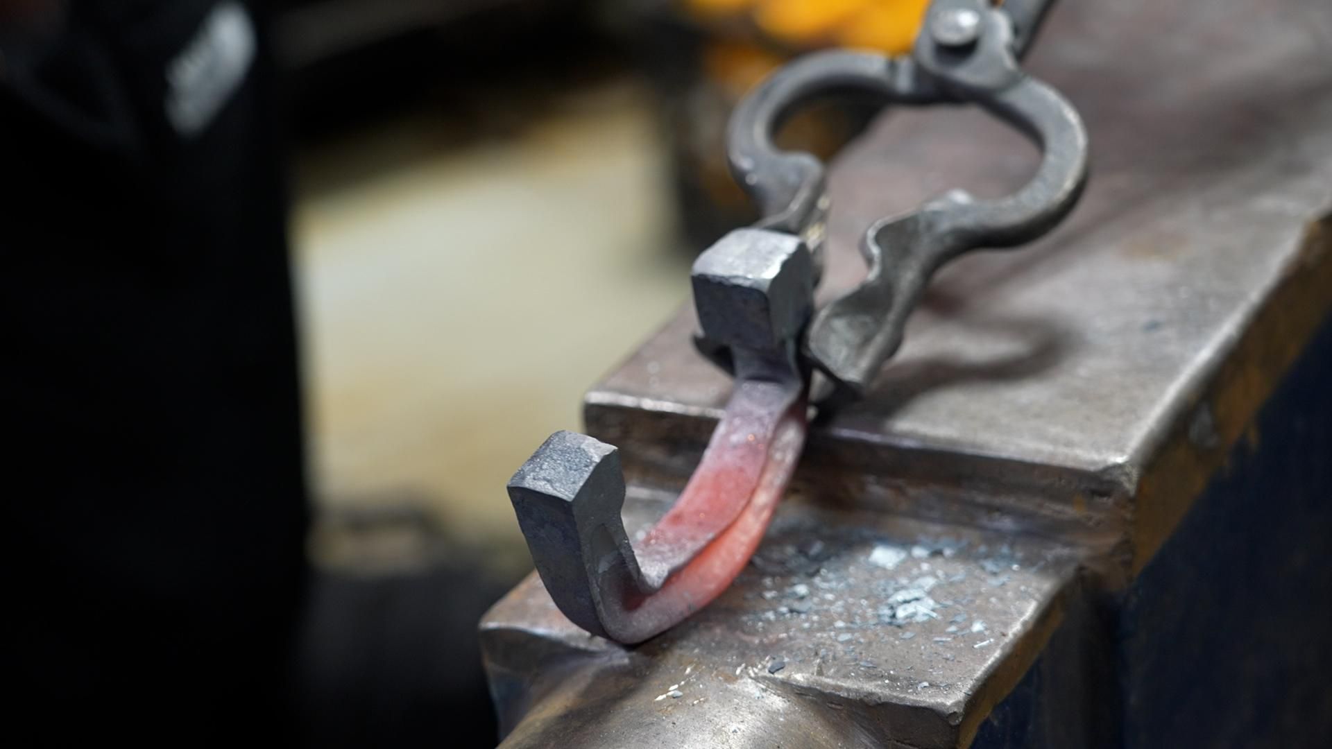 Making a C-Clamp From a Railroad Spike : 13 Steps (with Pictures ...