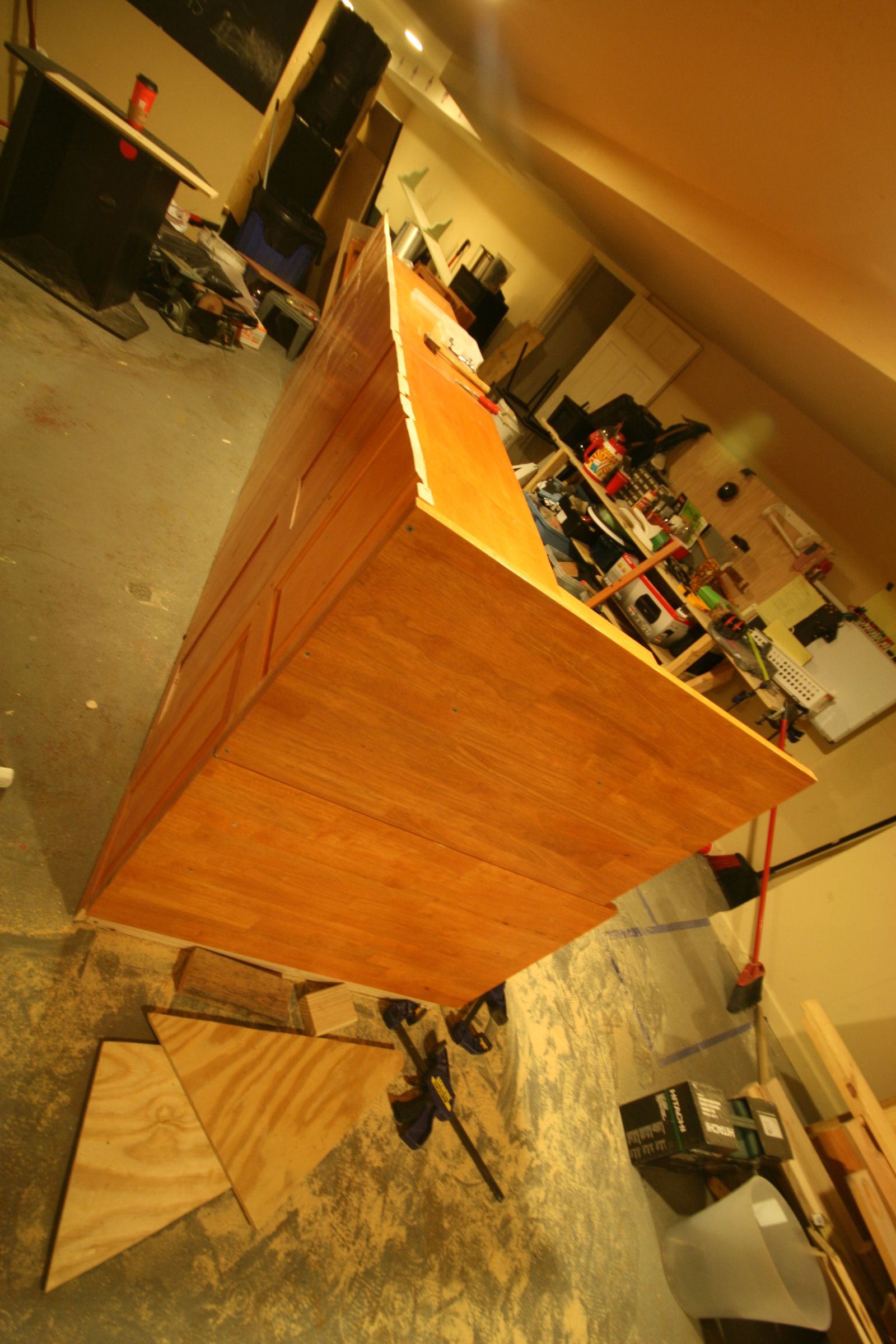 Fraternity Basement Bar : 10 Steps - Instructables