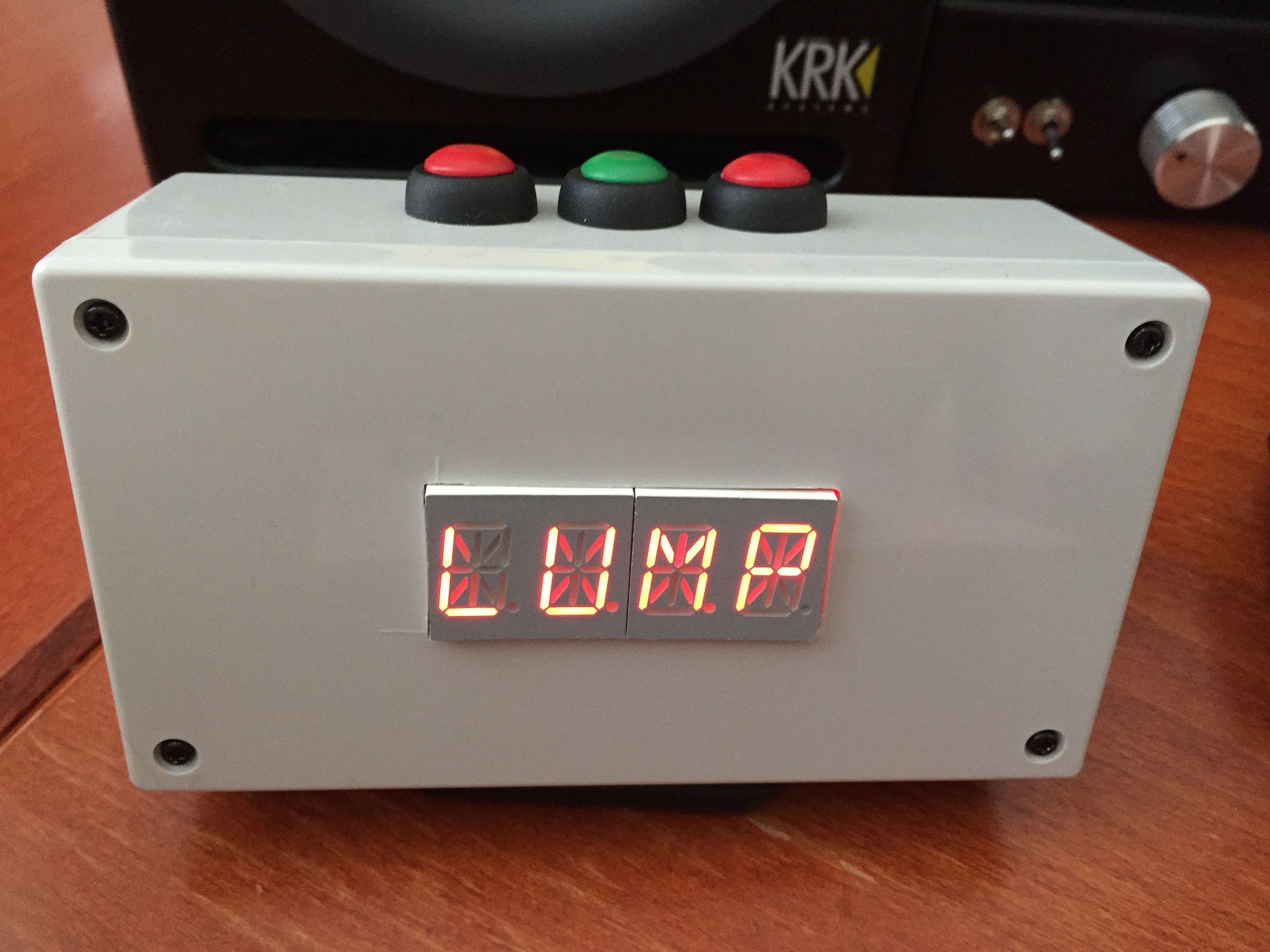 Four Letter Word Clock With Akafugu Word Generator and Inspirational ...