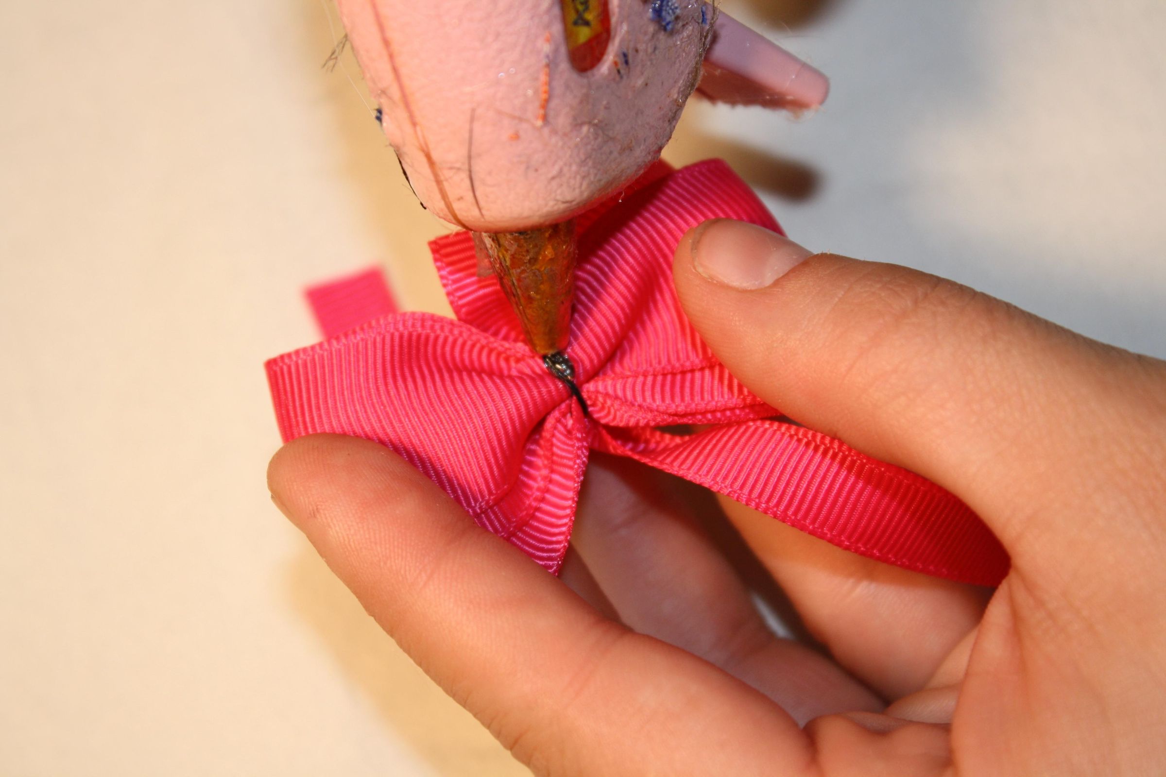 Make Your Own Hair Bows at Home : 9 Steps - Instructables