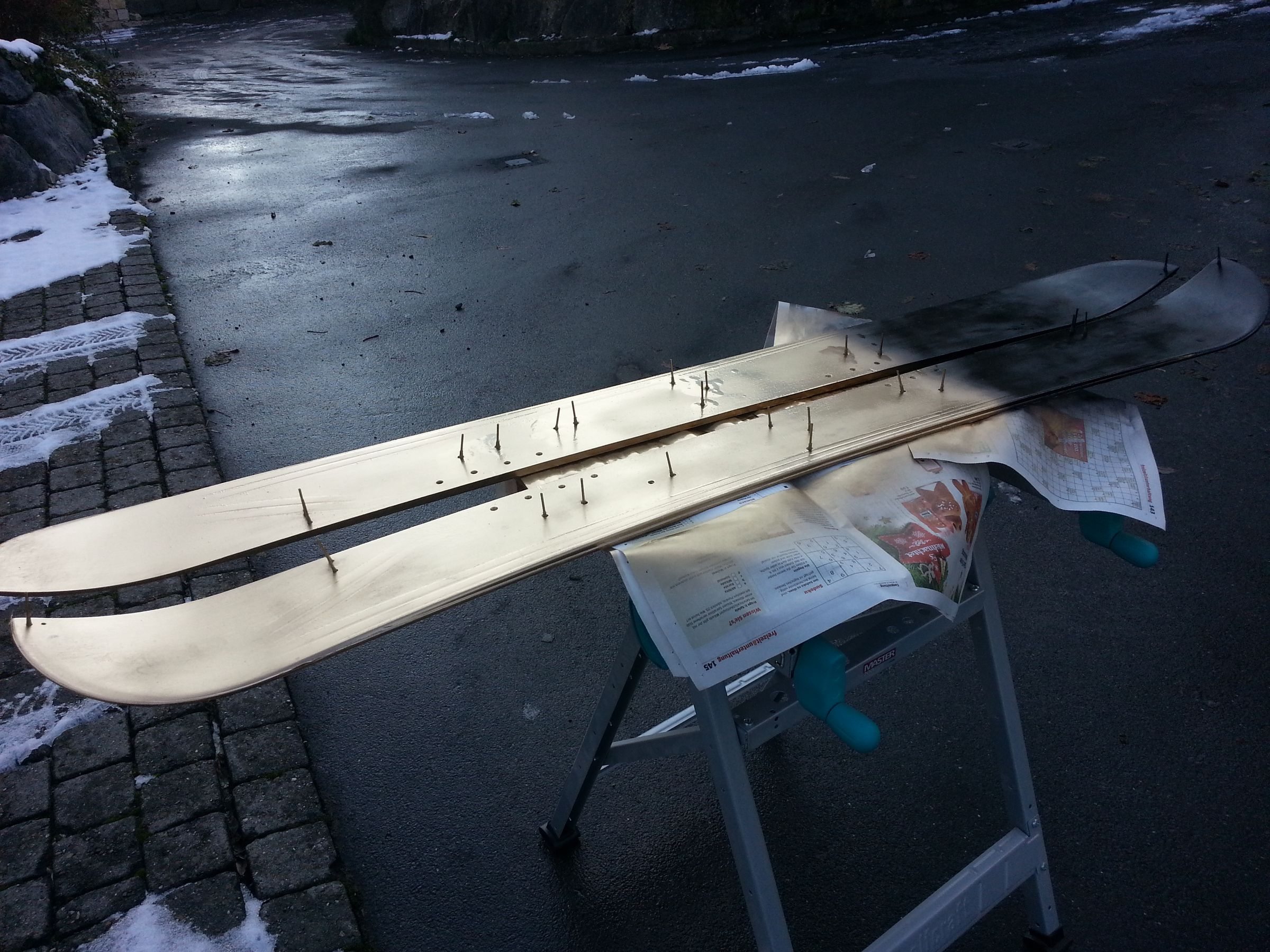 Turn Your Old Snowboard Into a Splitboard ! : 10 Steps (with Pictures ...