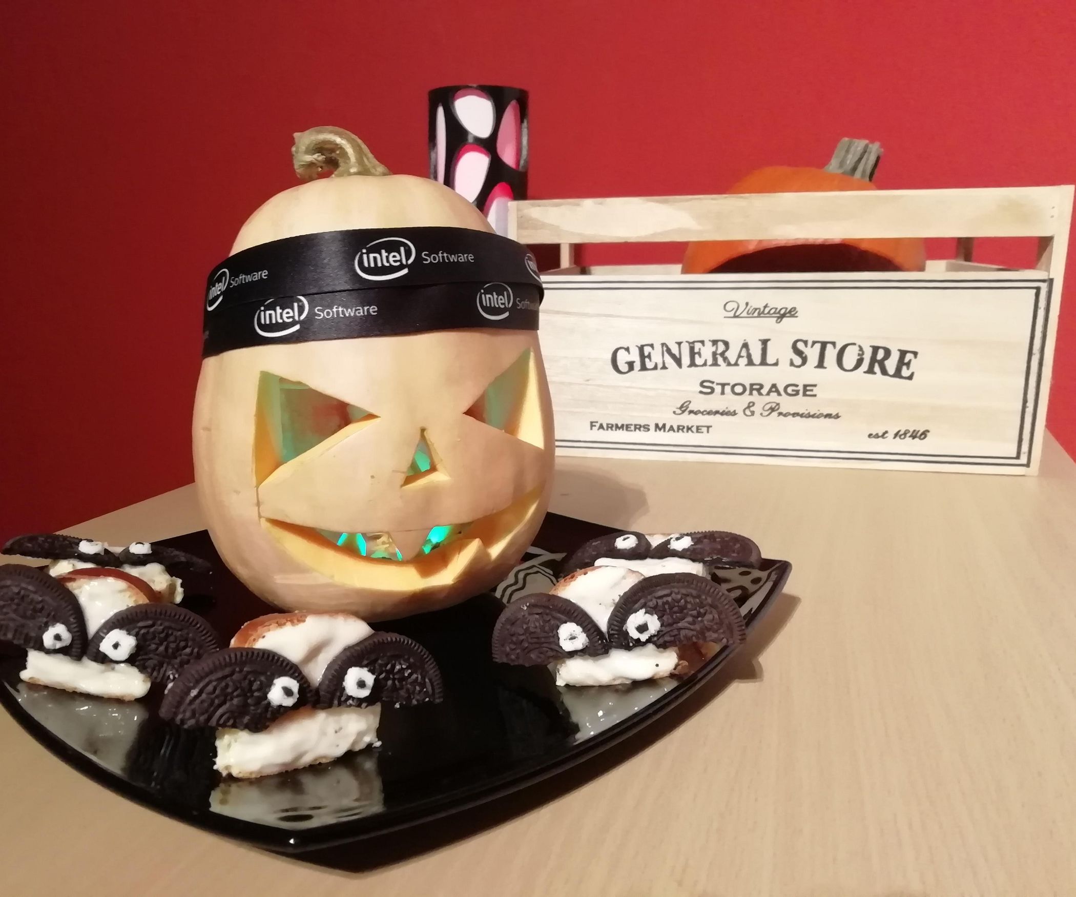 RGB Mad Pumpkin : 4 Steps - Instructables