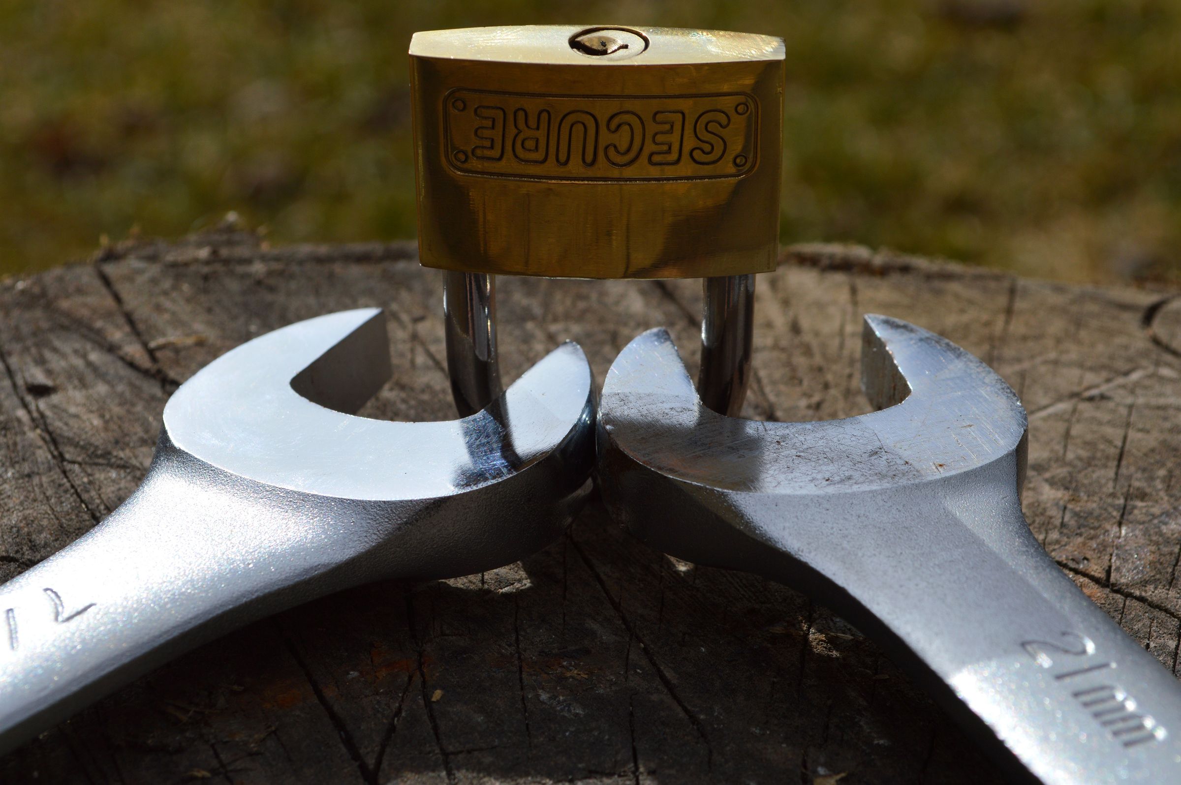 How to Open Locks With Nut Wrenches - Instructables