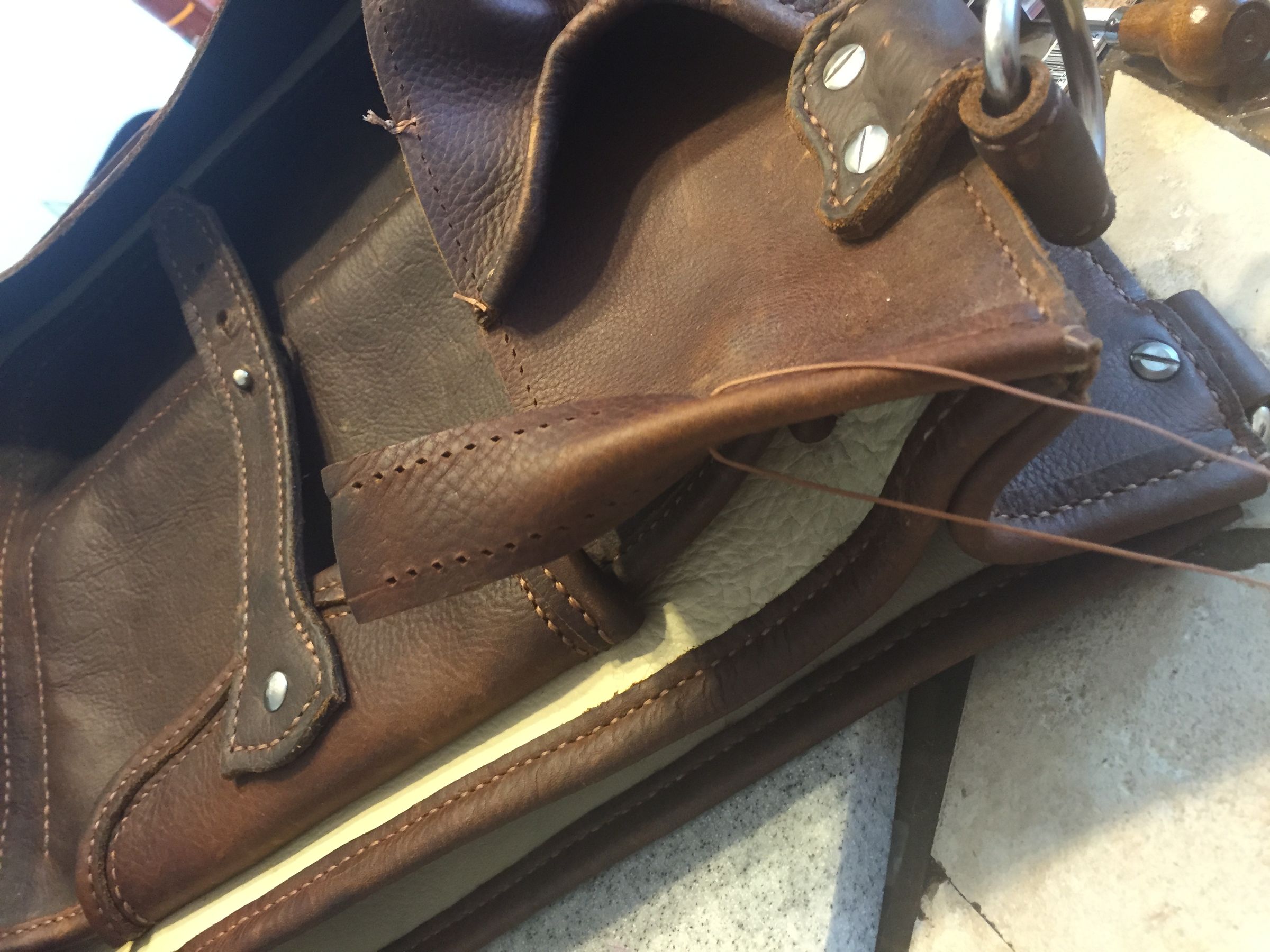 Leather Briefcase : 12 Steps (with Pictures) - Instructables