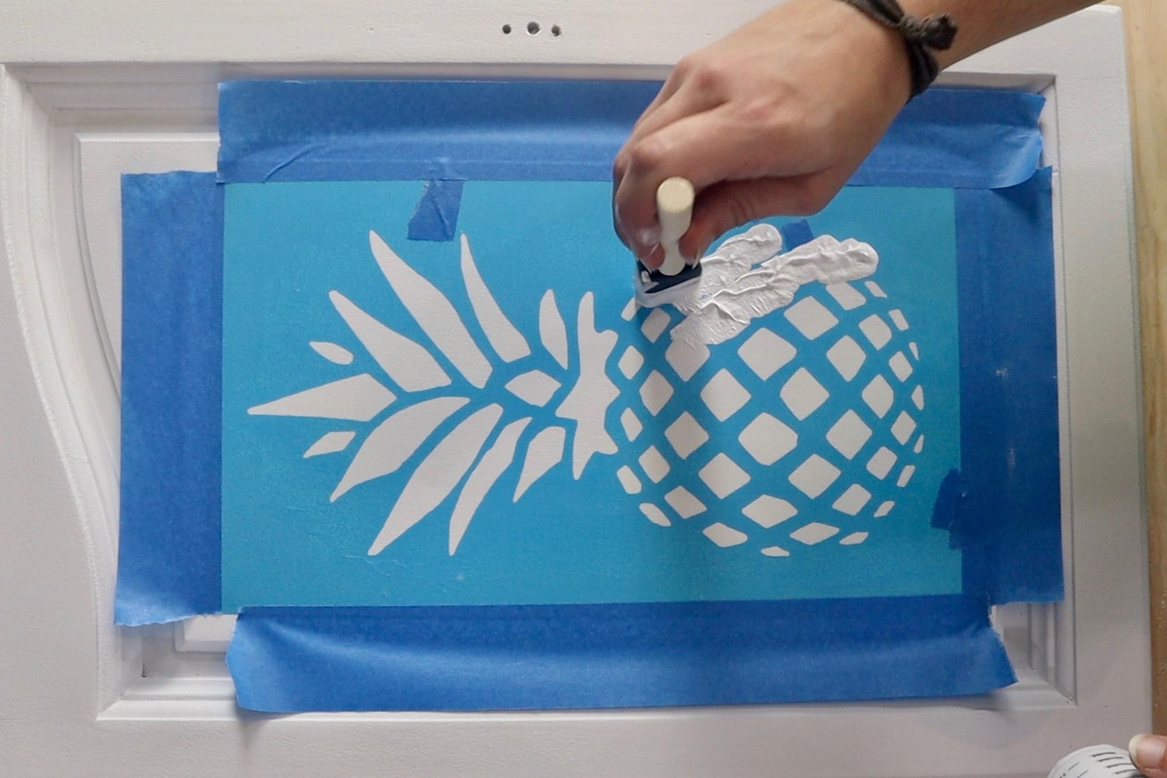 How to Paint a Raised Stencil on Furniture : 5 Steps (with Pictures ...