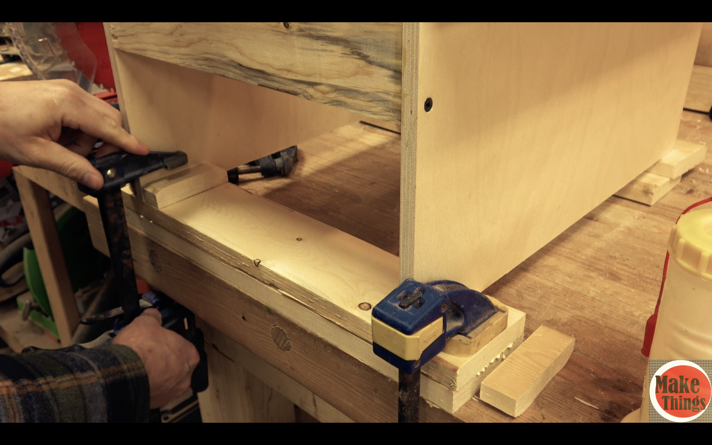 Desktop Router Table Using Only 3 HAND Power Tools : 12 Steps (with ...