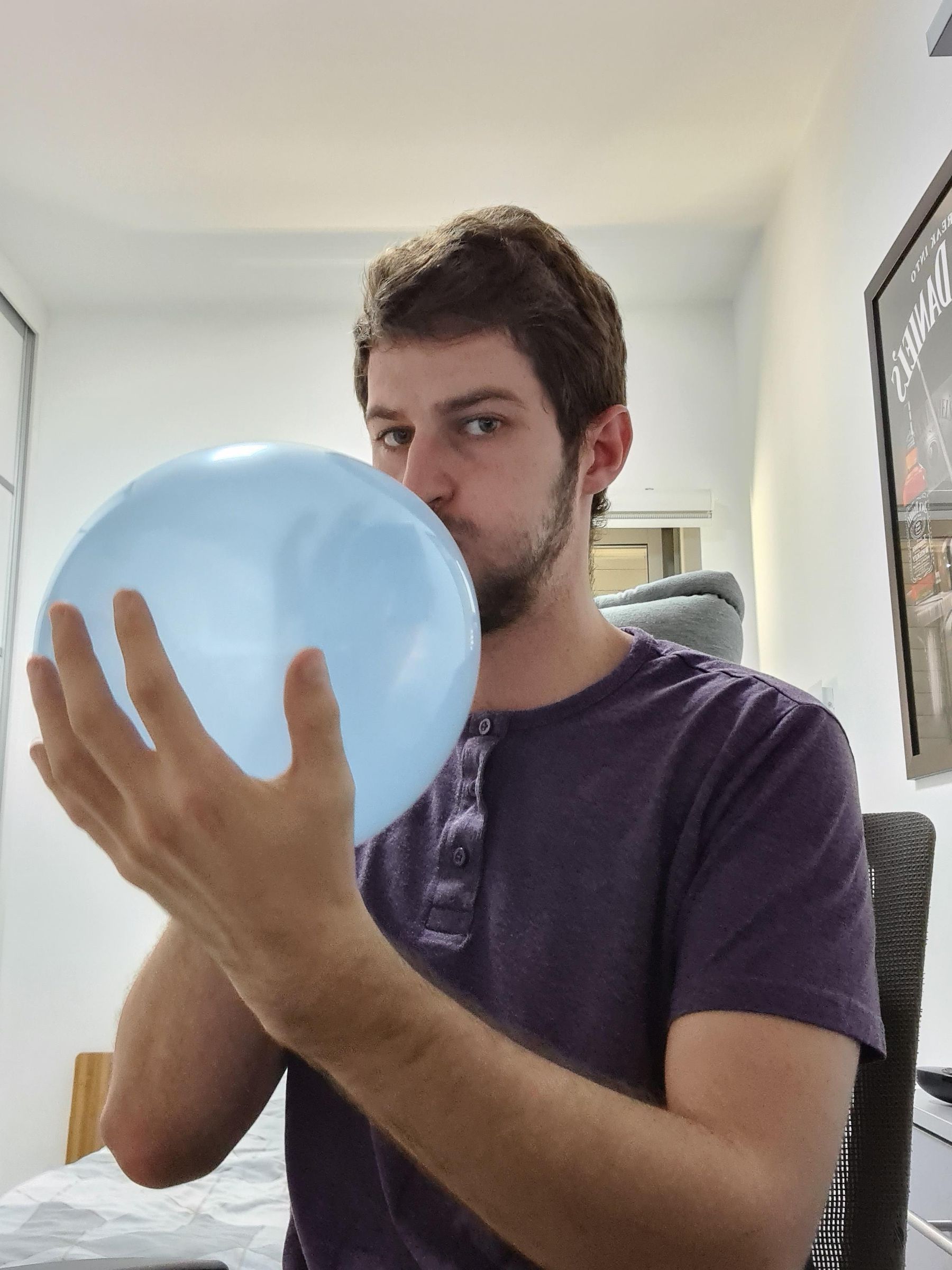 How to Blow Up and Tie a Balloon : 8 Steps - Instructables