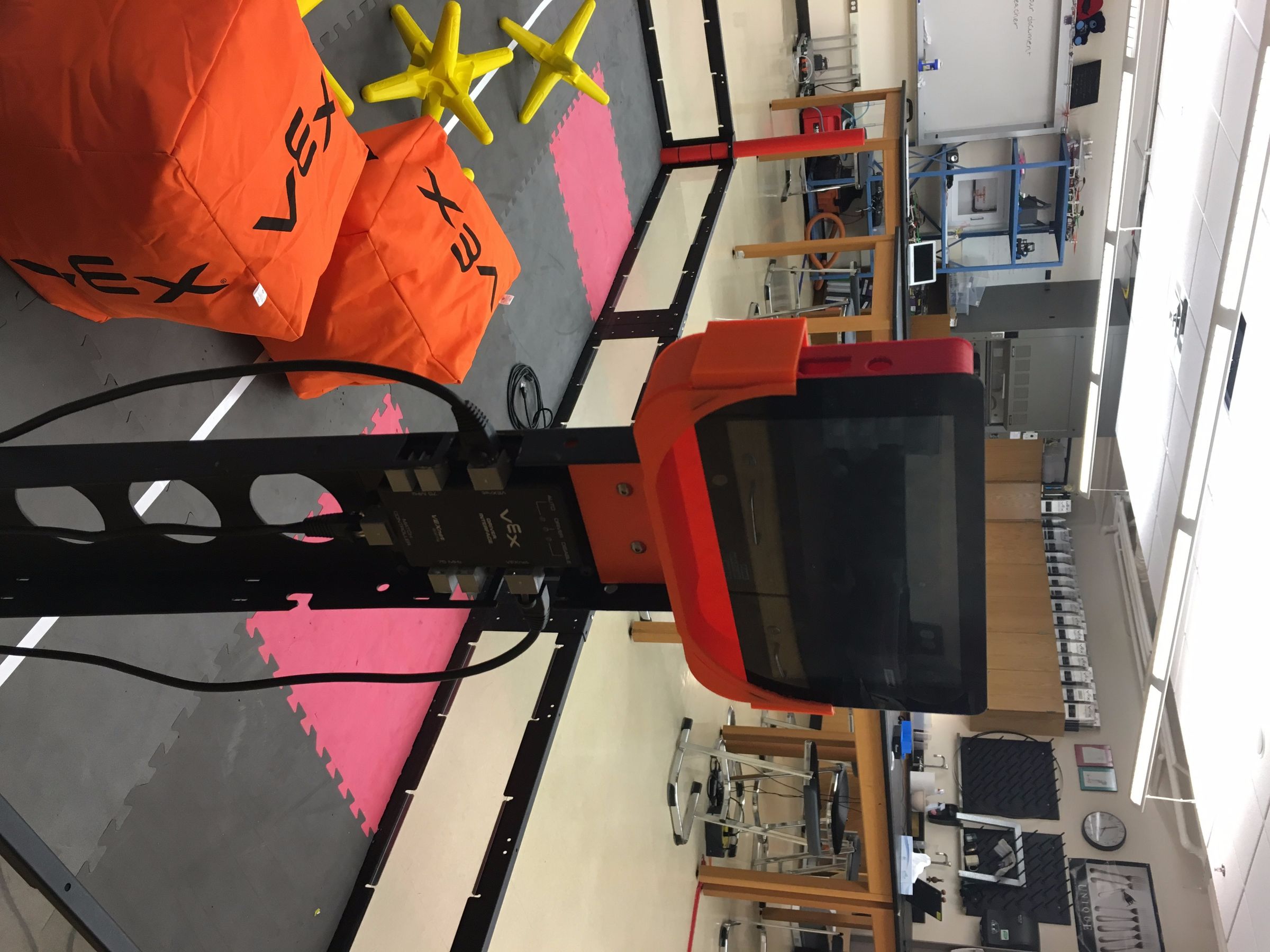 3D Printed Raspberry Pi Tablet and Cradle for VEX Practice Fields : 6 ...