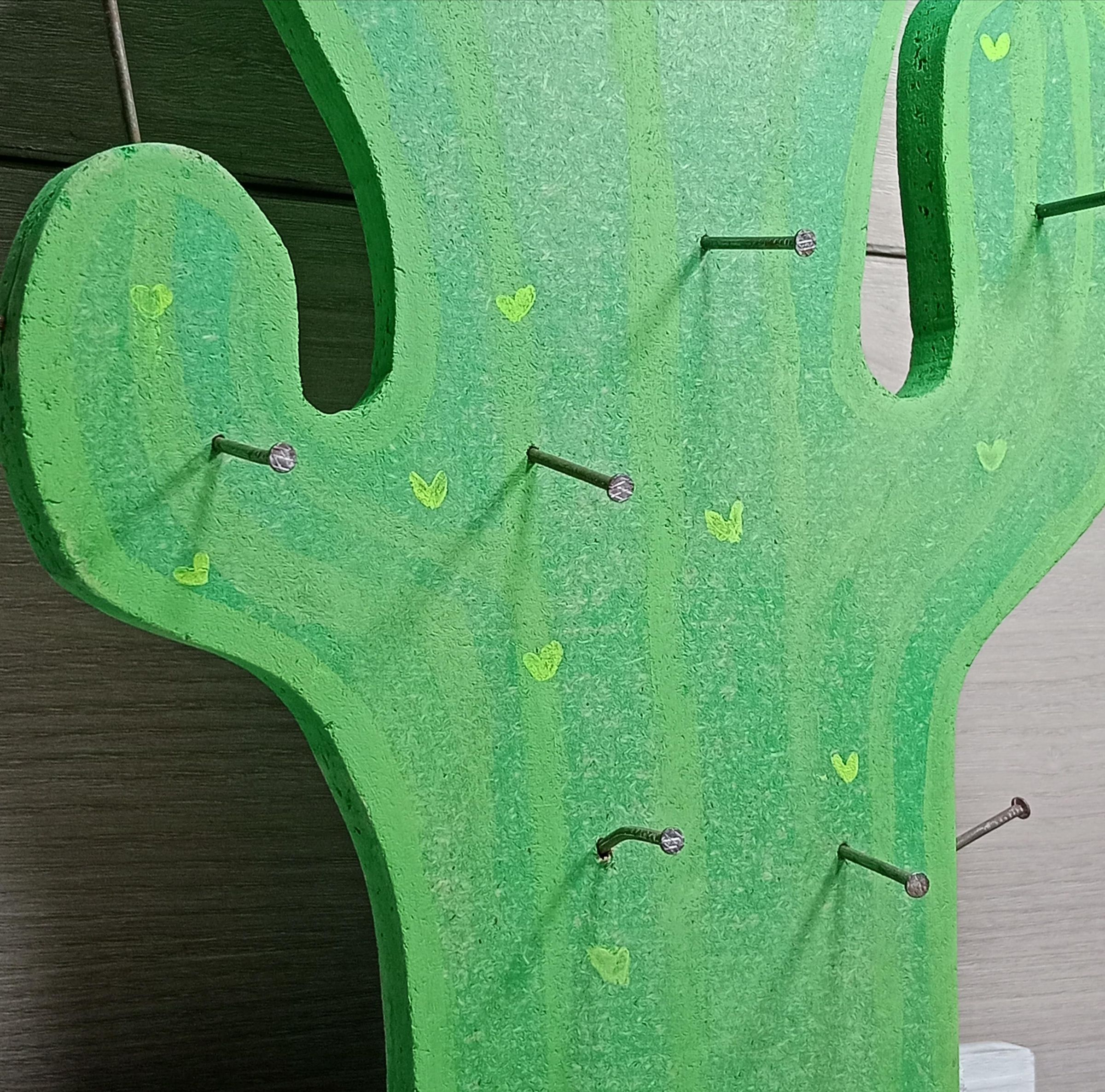 Cactus - Key Organizer : 12 Steps (with Pictures) - Instructables