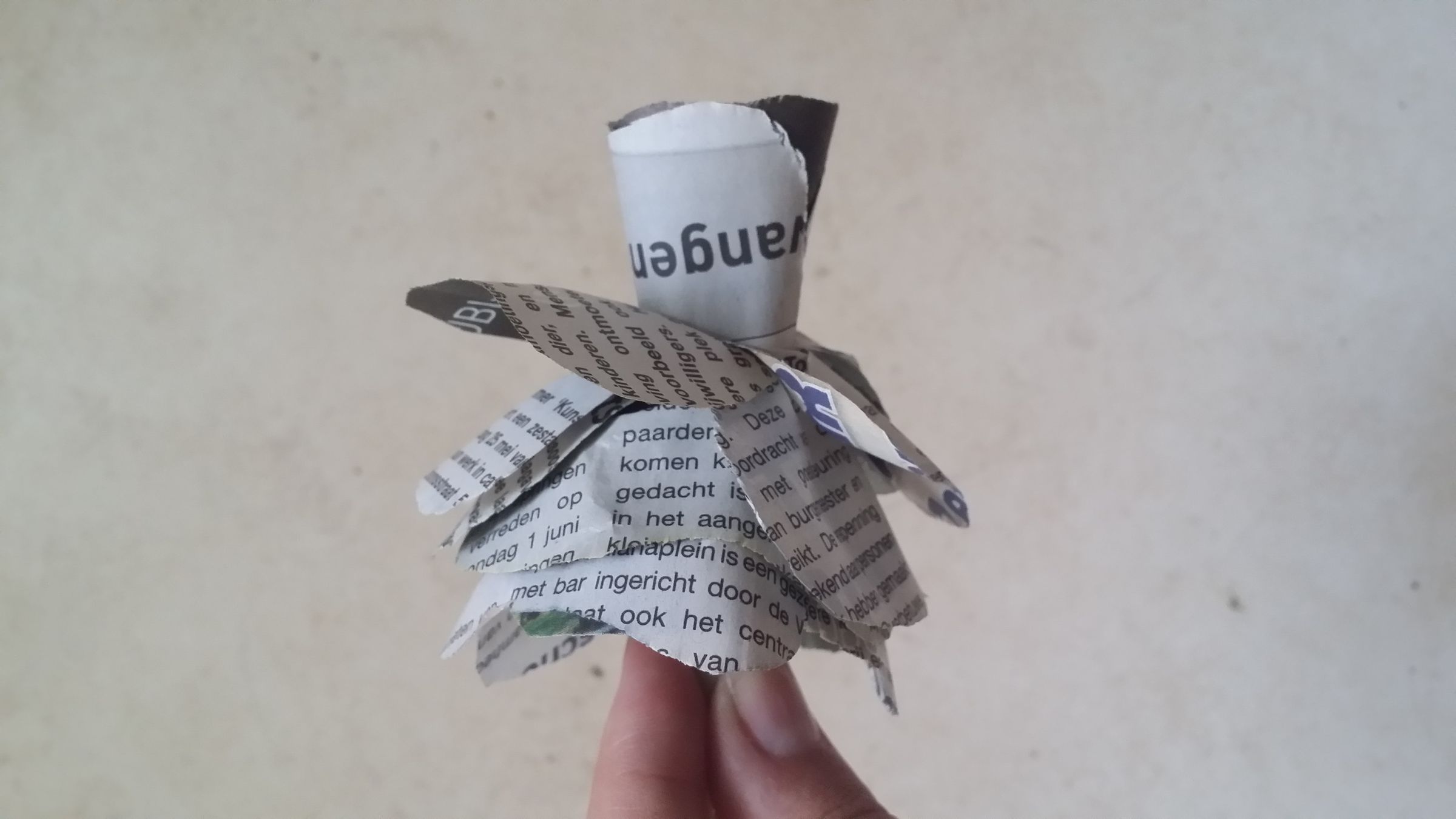 Newspaper Roses : 8 Steps - Instructables