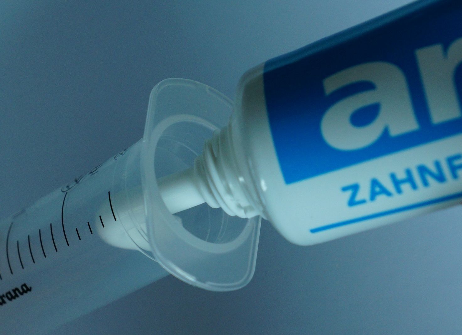 Backpacking Toiletries : 3 Steps (with Pictures) - Instructables