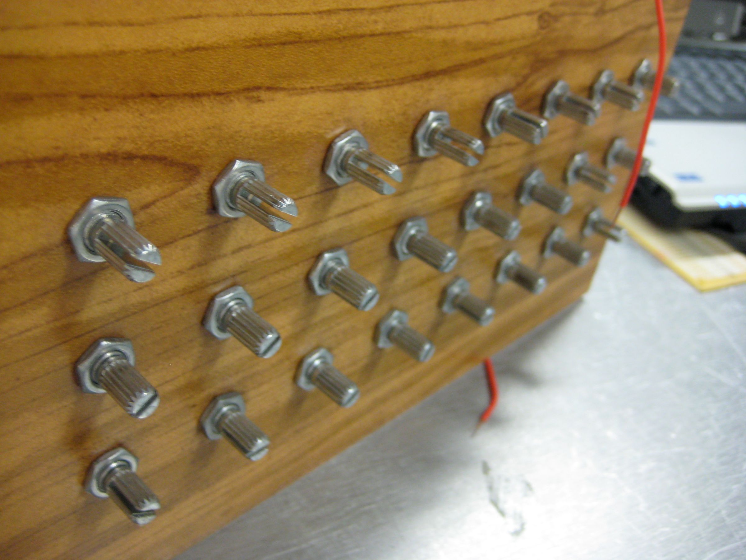 Simple Sequencer : 16 Steps (with Pictures) - Instructables