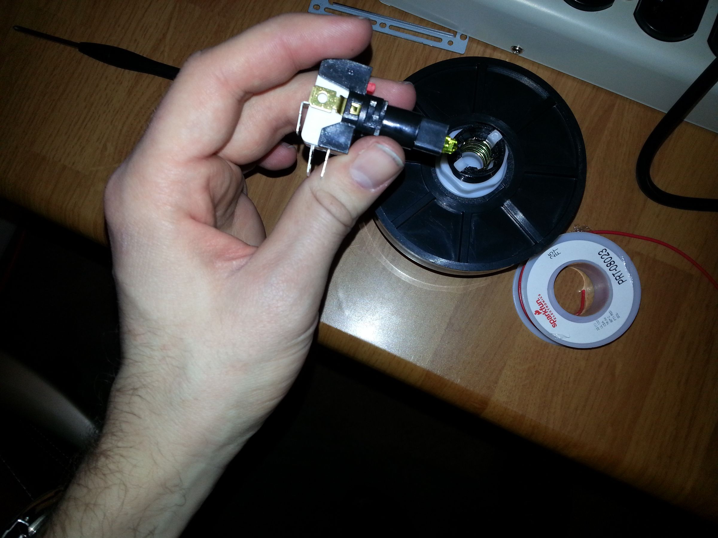 Affordable Keyboard Encoder and Divekick Controller : 13 Steps (with ...