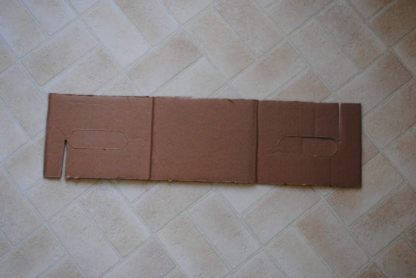 Cardboard Tablet/Phone Stand : 7 Steps - Instructables