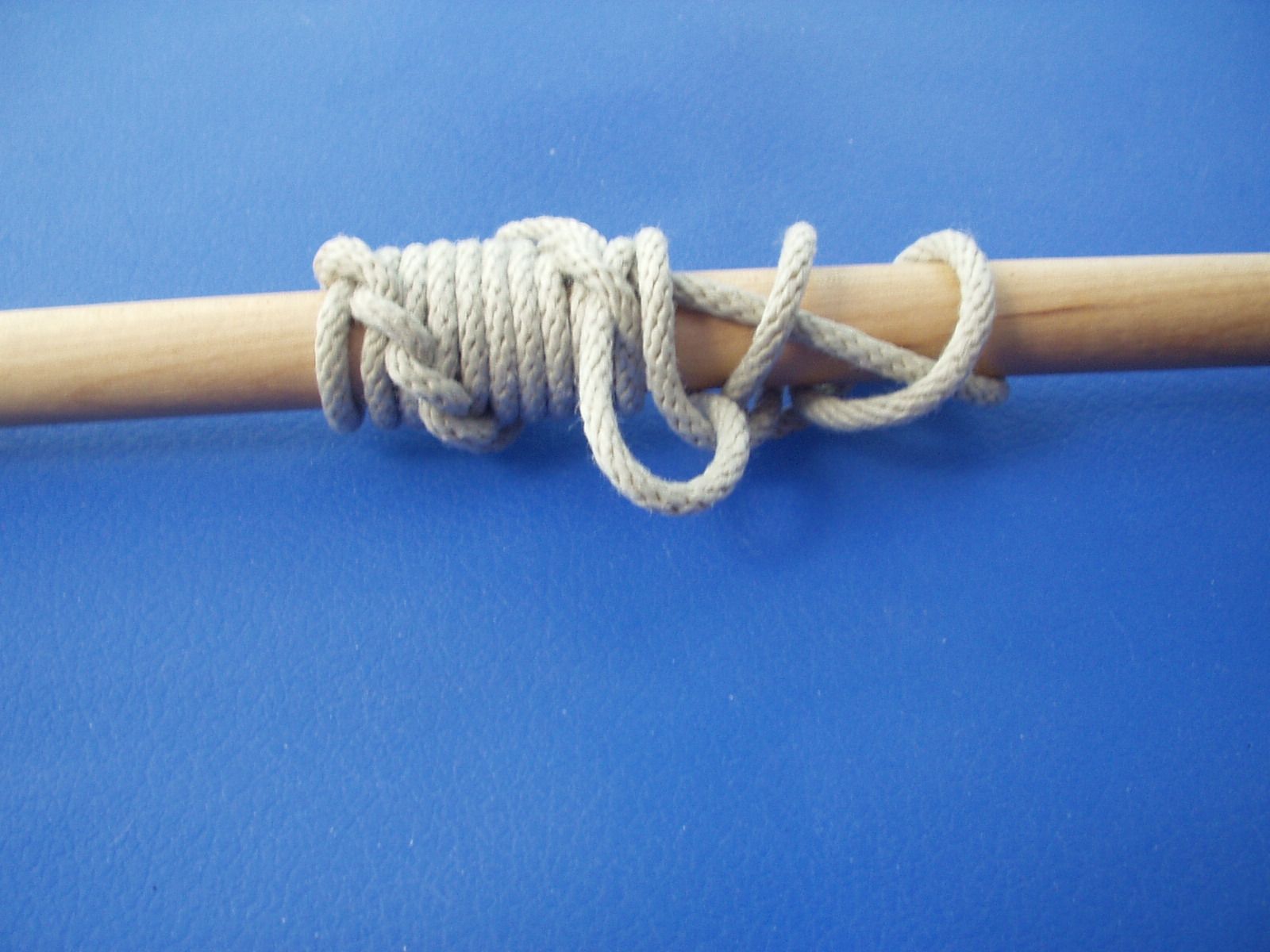 Half Hitching : 9 Steps (with Pictures) - Instructables