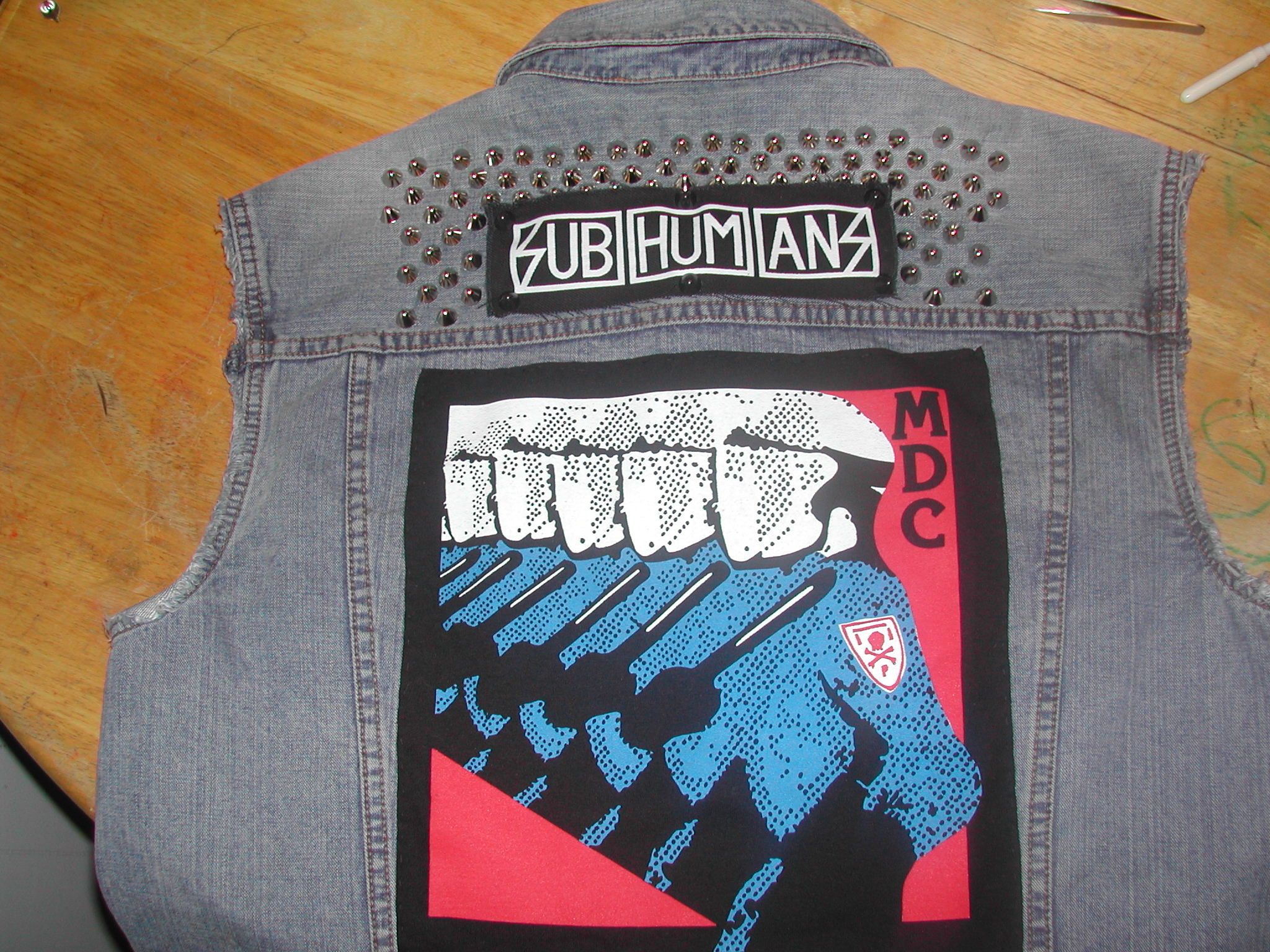 How to Add Studs to Clothing : 5 Steps - Instructables