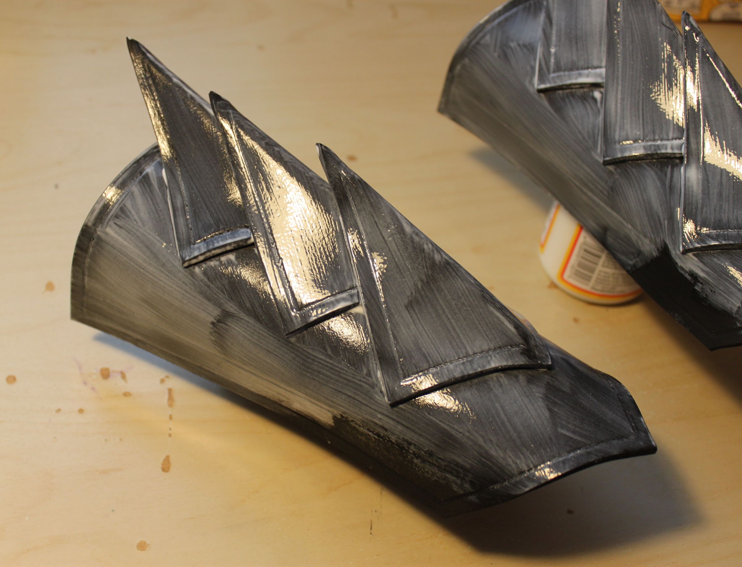 Craft Foam Bracers : 8 Steps (with Pictures) - Instructables