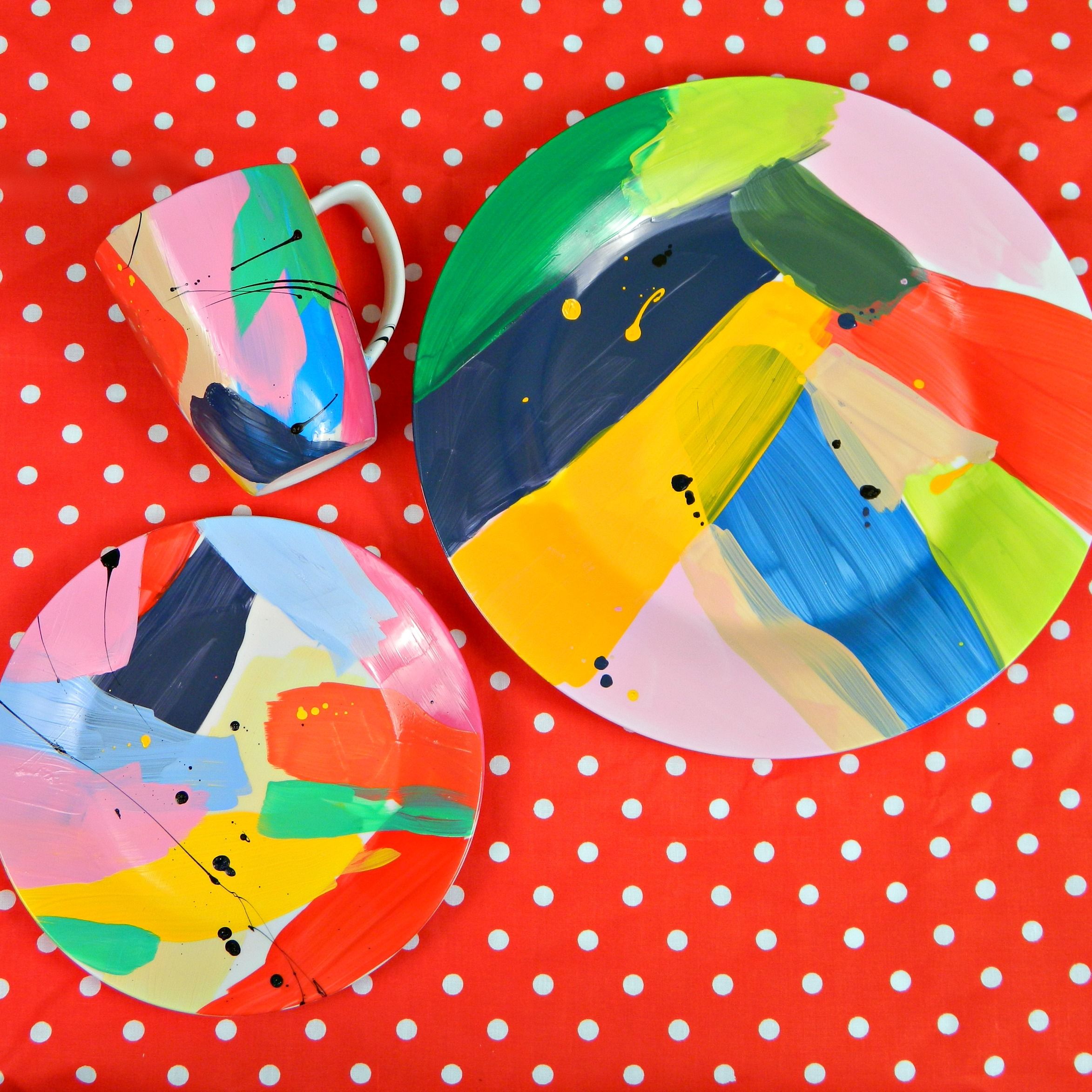 Abstract Art Painted Dishes : 4 Steps (with Pictures) - Instructables