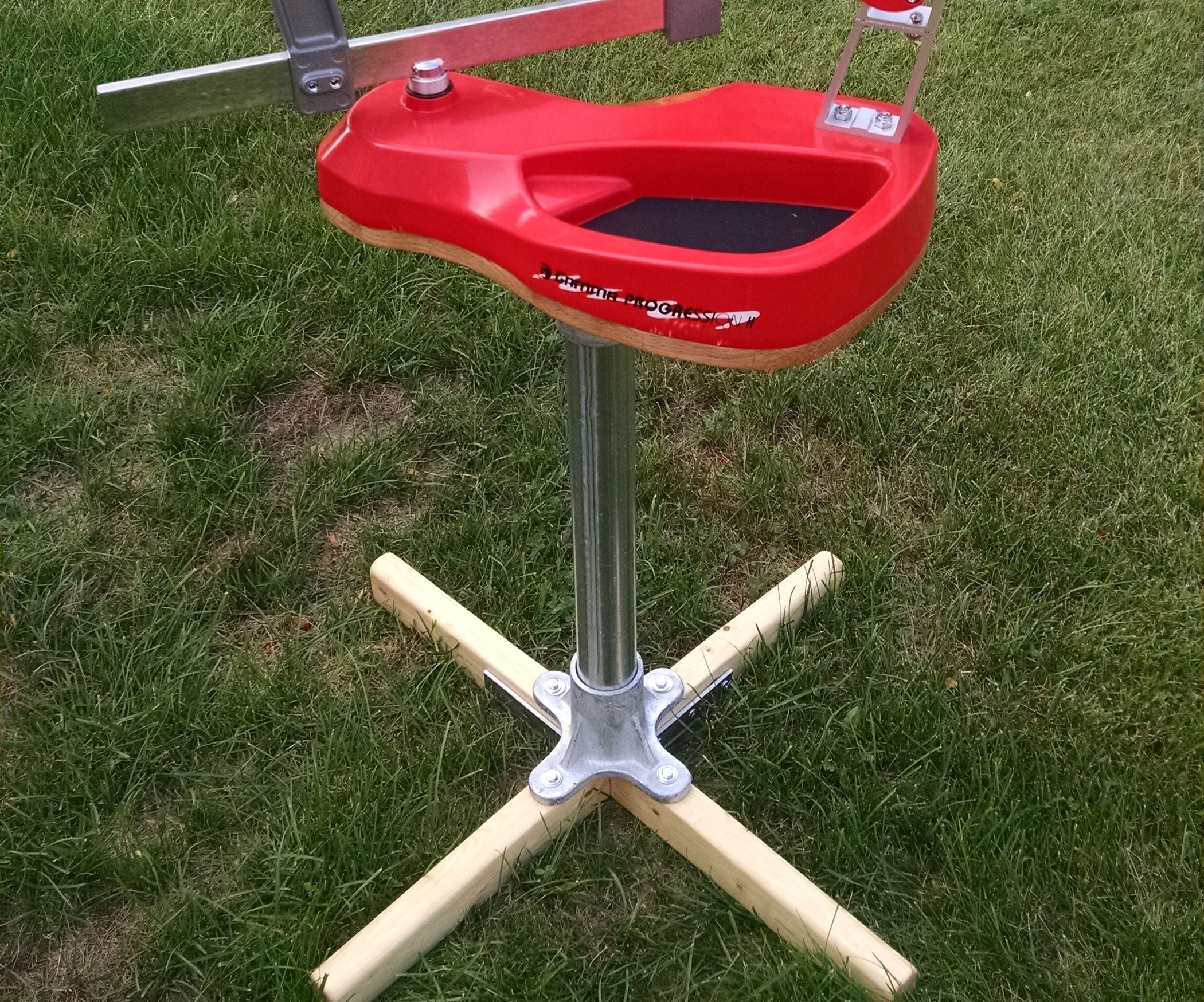 Gamma Progression 200 Racquet Stringer Stand : 4 Steps (with Pictures ...