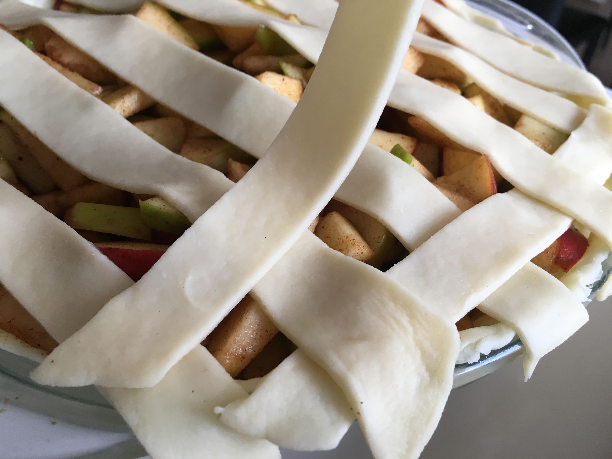 Simple How-to for Making a Lattice Crust for a Pie : 8 Steps (with ...