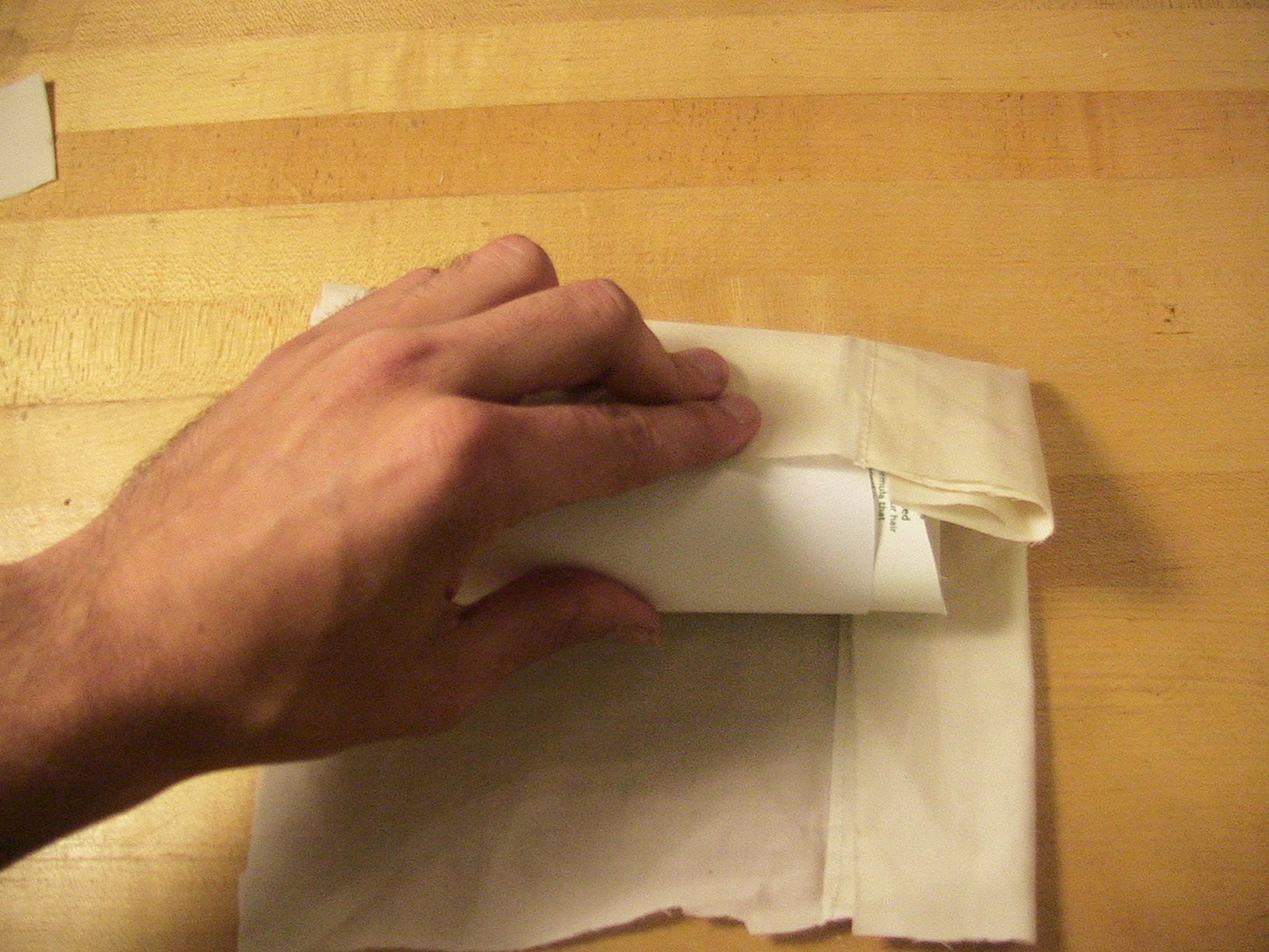 The Living Severed Hand! : 9 Steps (with Pictures) - Instructables