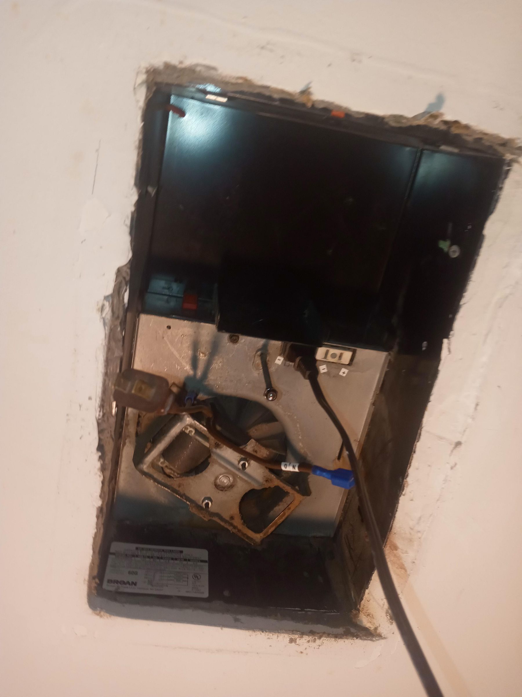 Automatic Bathroom Fan Controller : 6 Steps - Instructables