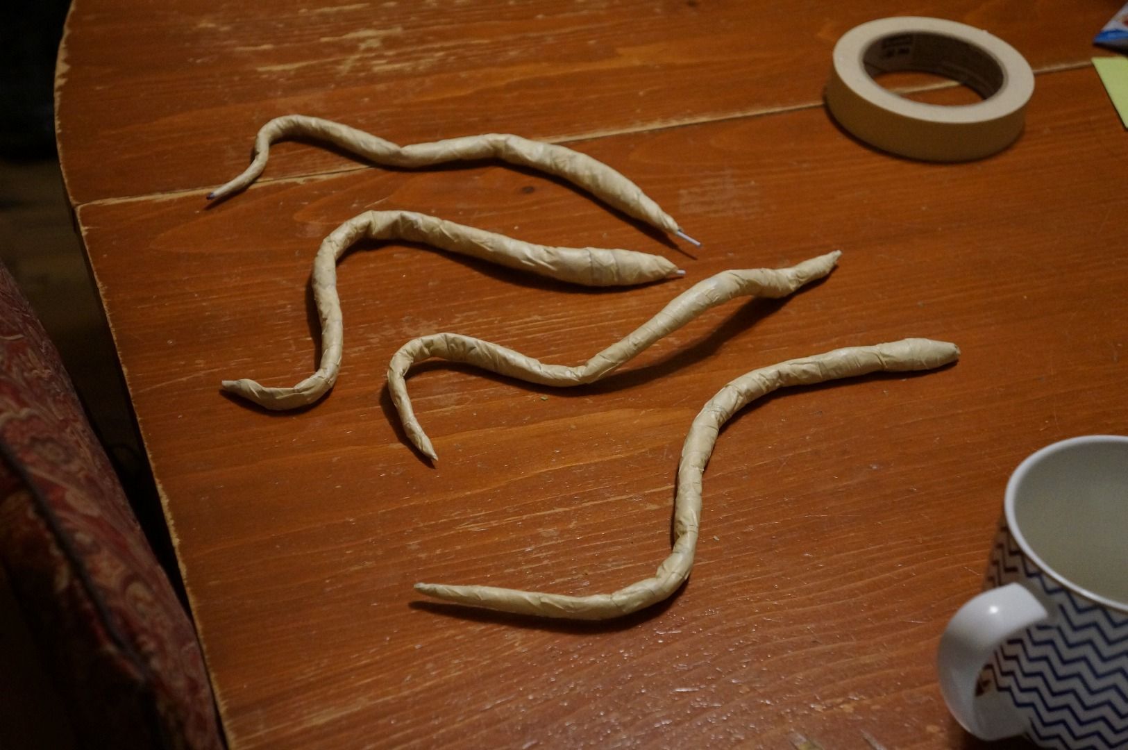 Make Your Own Half-Life Barnacle Using Household Materials : 15 Steps ...