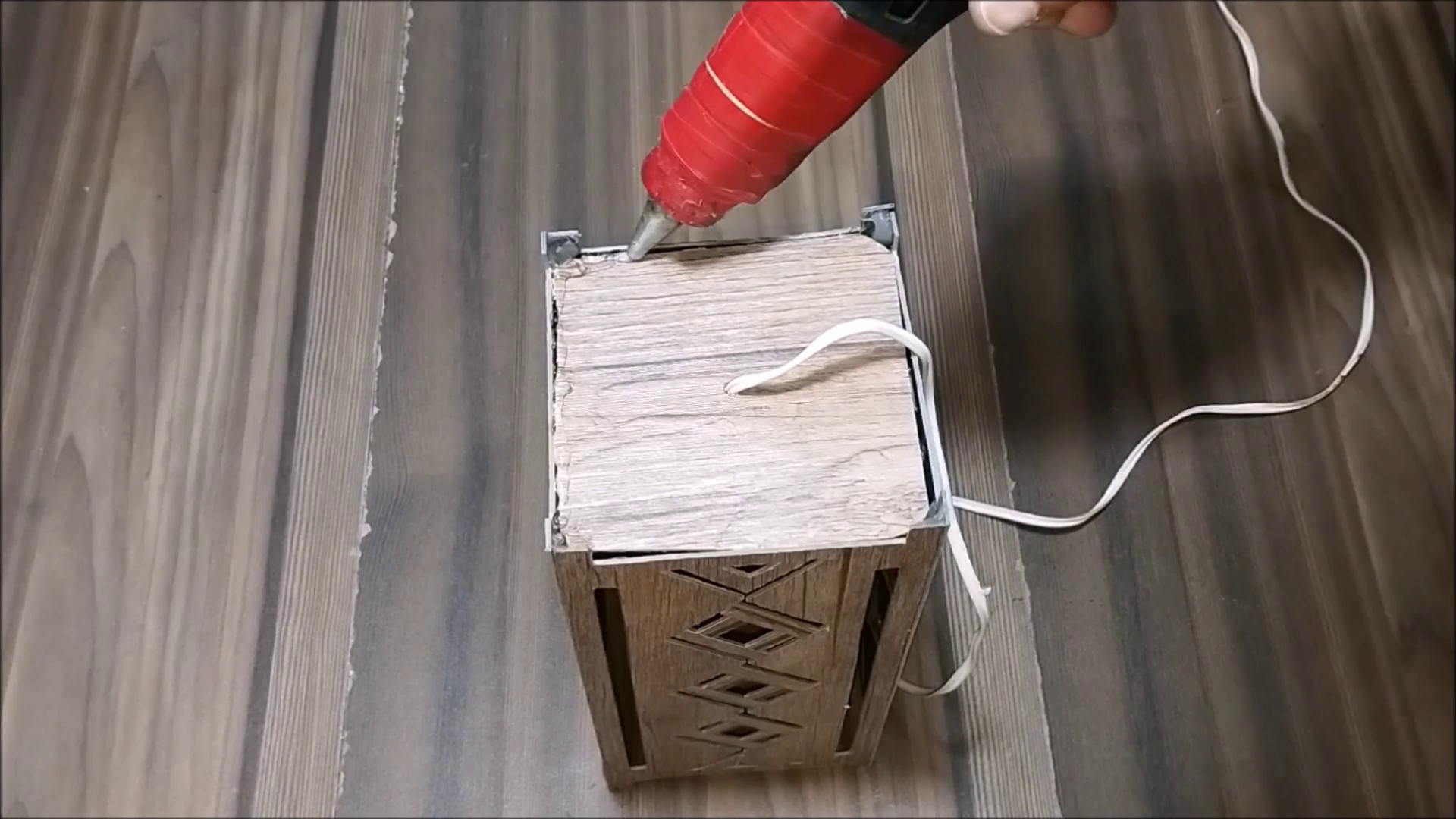 How to Make Hanging Lamp : 4 Steps (with Pictures) - Instructables