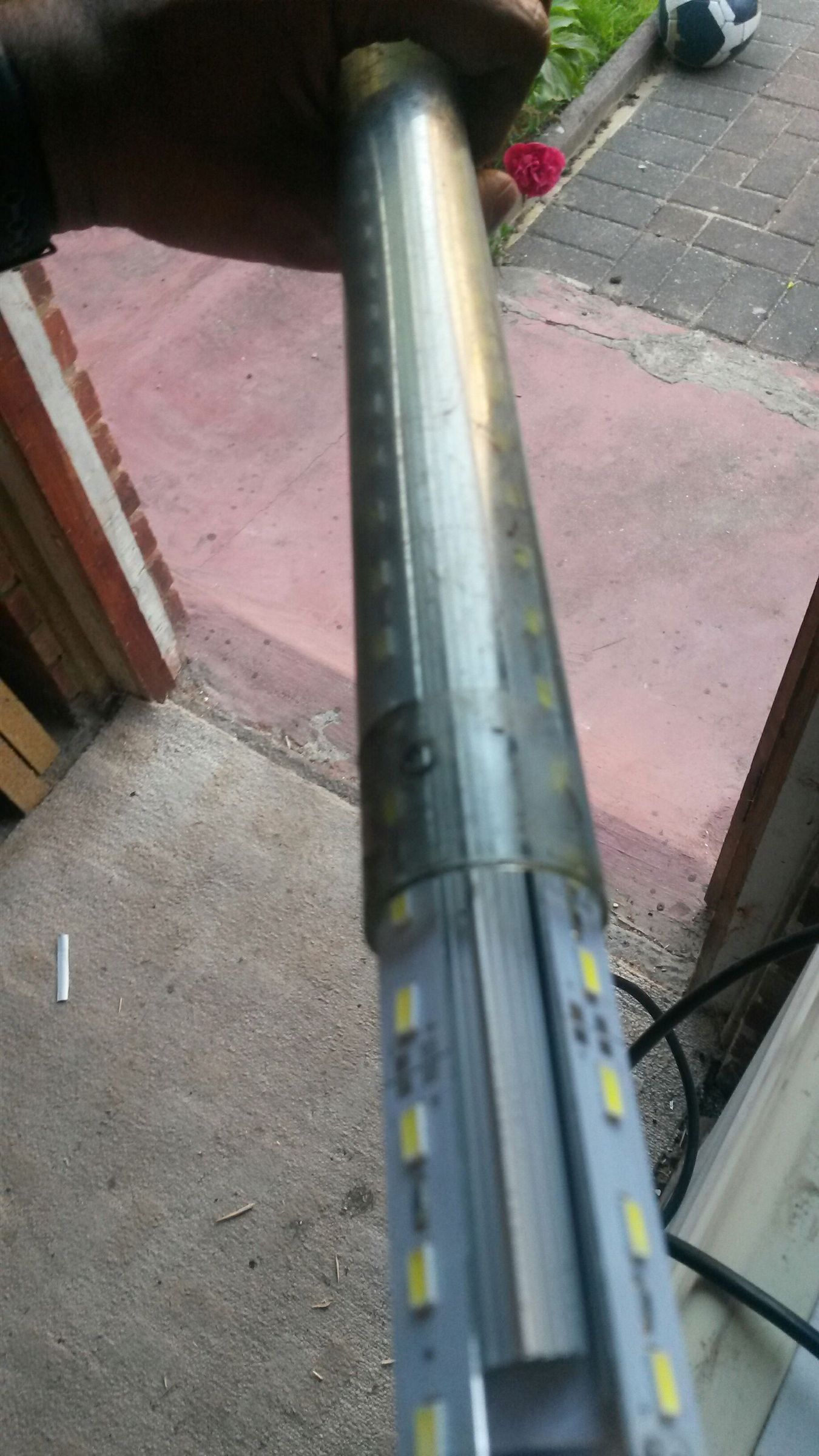 Tube Worklight LED Conversion : 4 Steps - Instructables