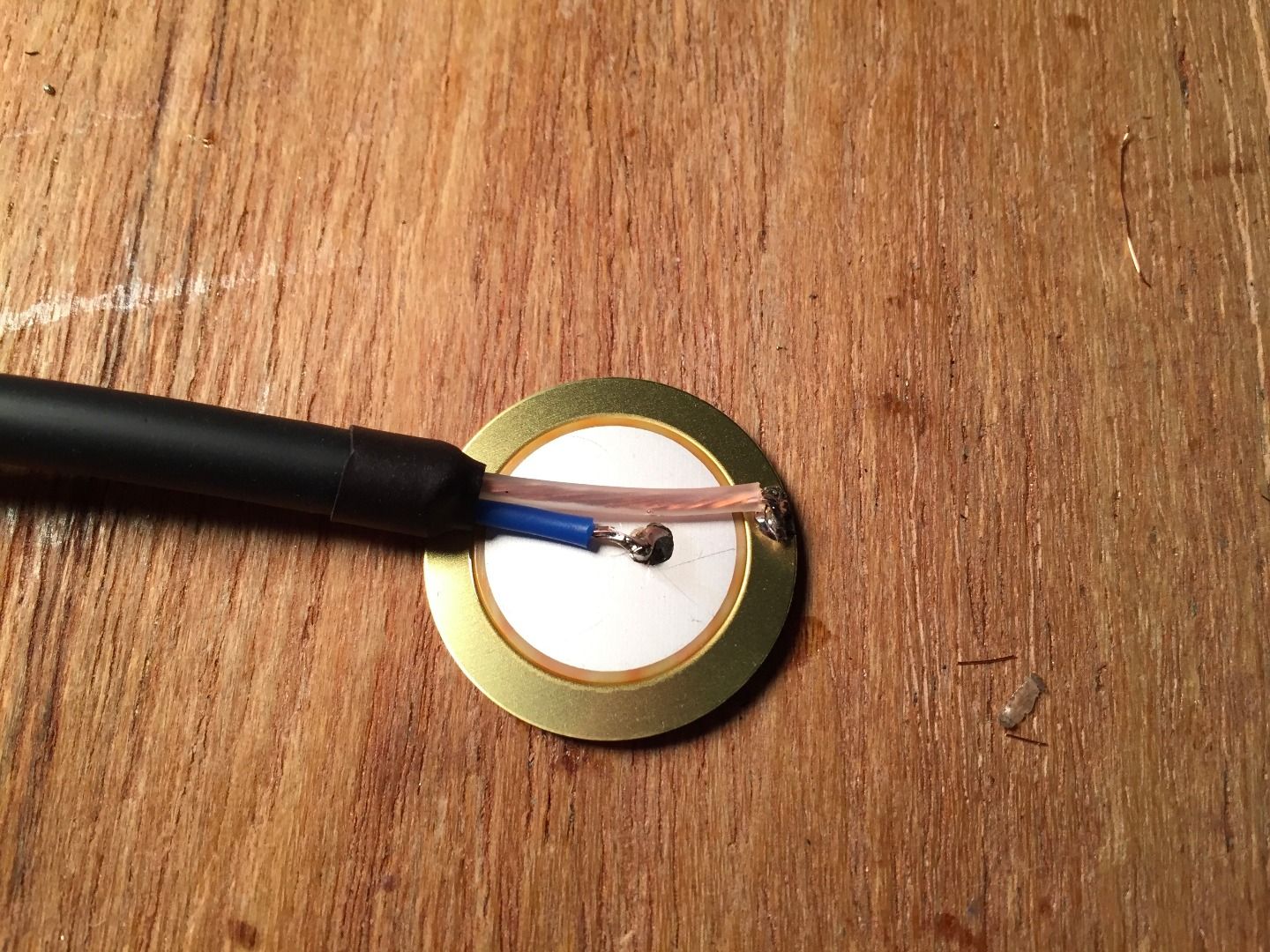 Make a Contact Microphone : 10 Steps (with Pictures) - Instructables