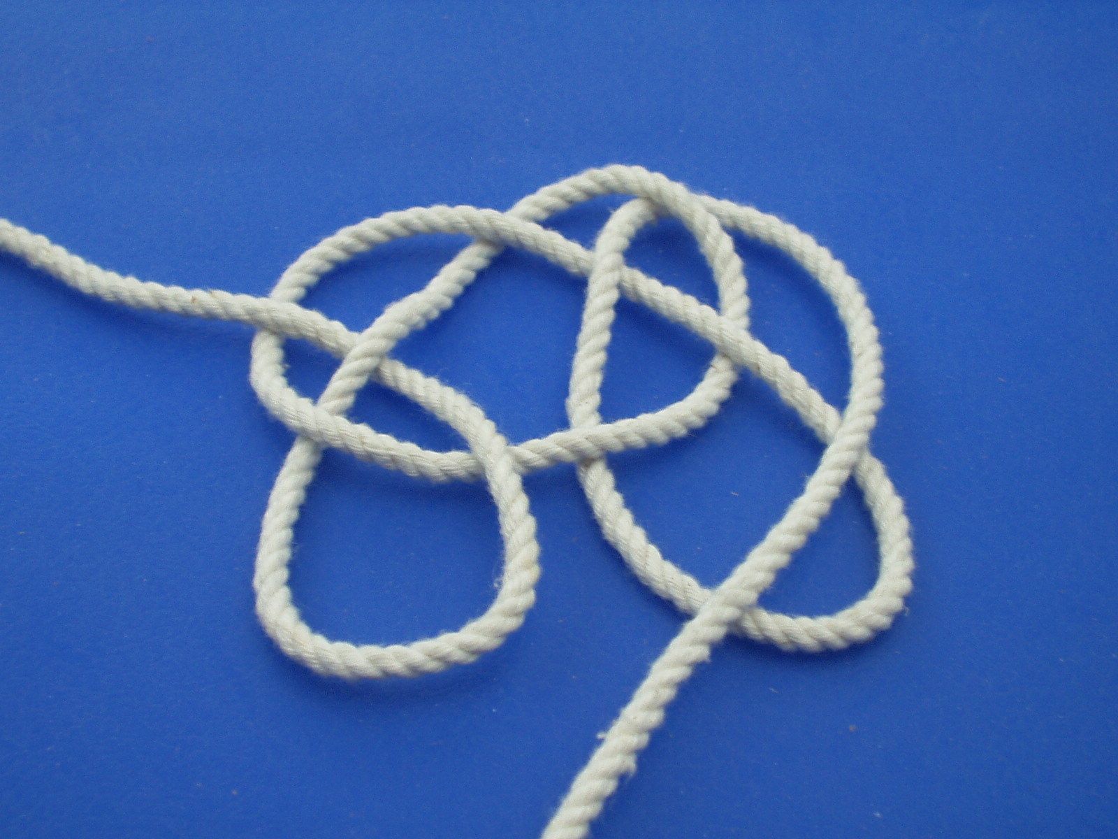 Kringle Mat and Carrick Bend Mat : 12 Steps - Instructables
